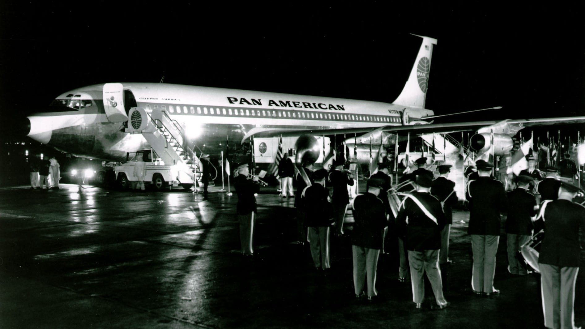 The golden age of travel? Here's what it was really like to fly in the ...