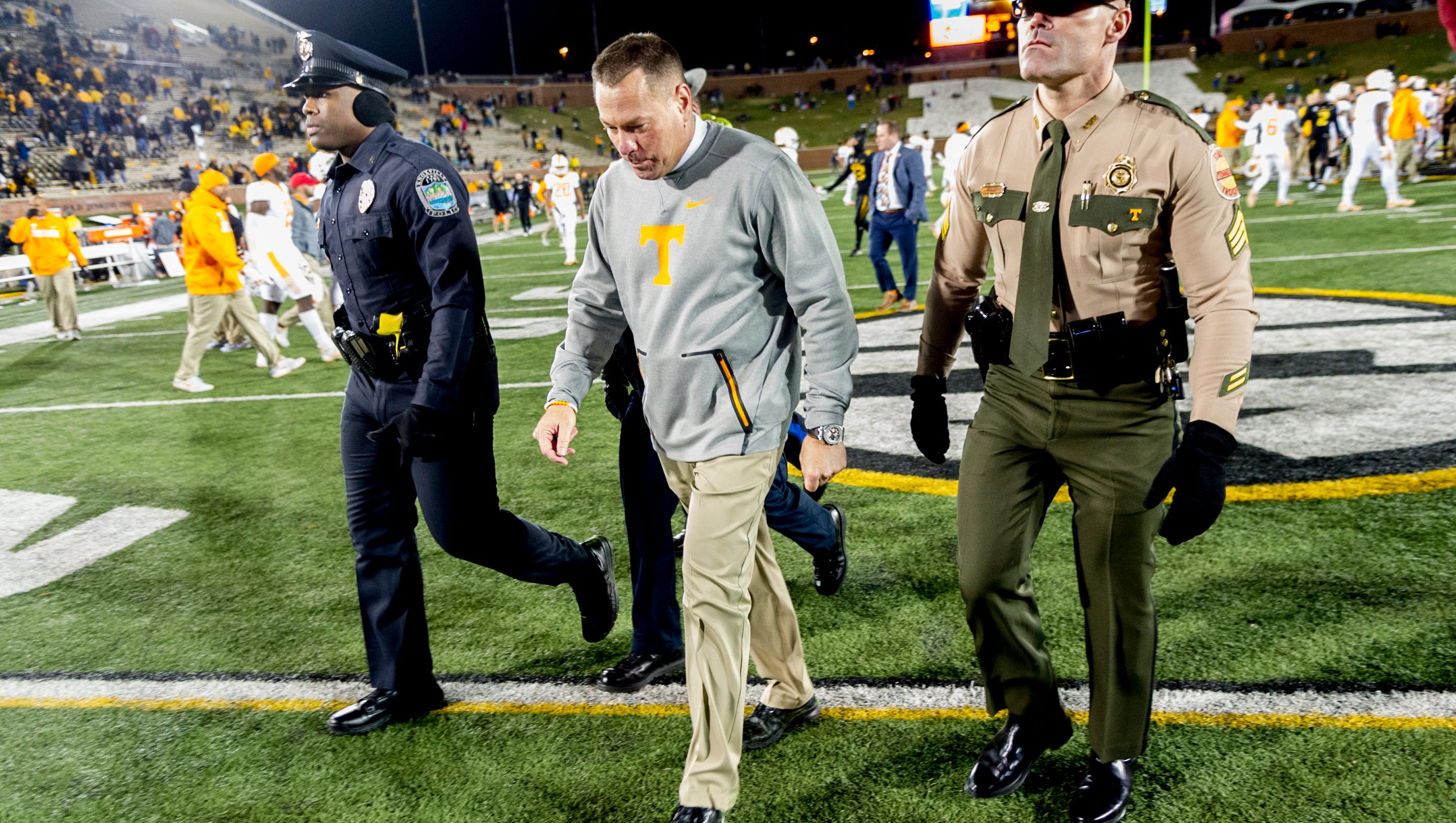 Tennessee football: Will Vols AD John Currie fire Butch Jones now?