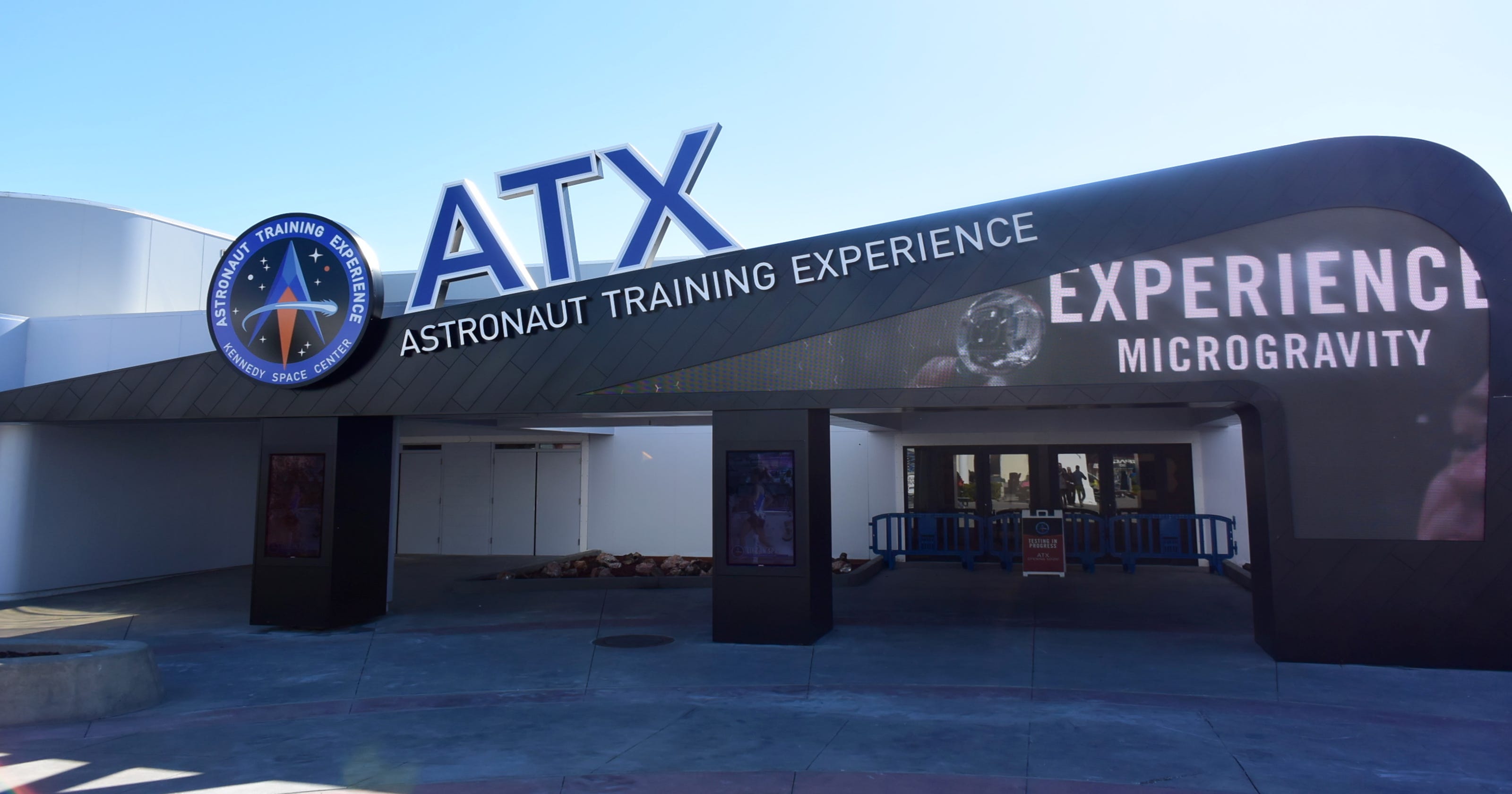 Kennedy Space Center: Walk (virtually) on Mars