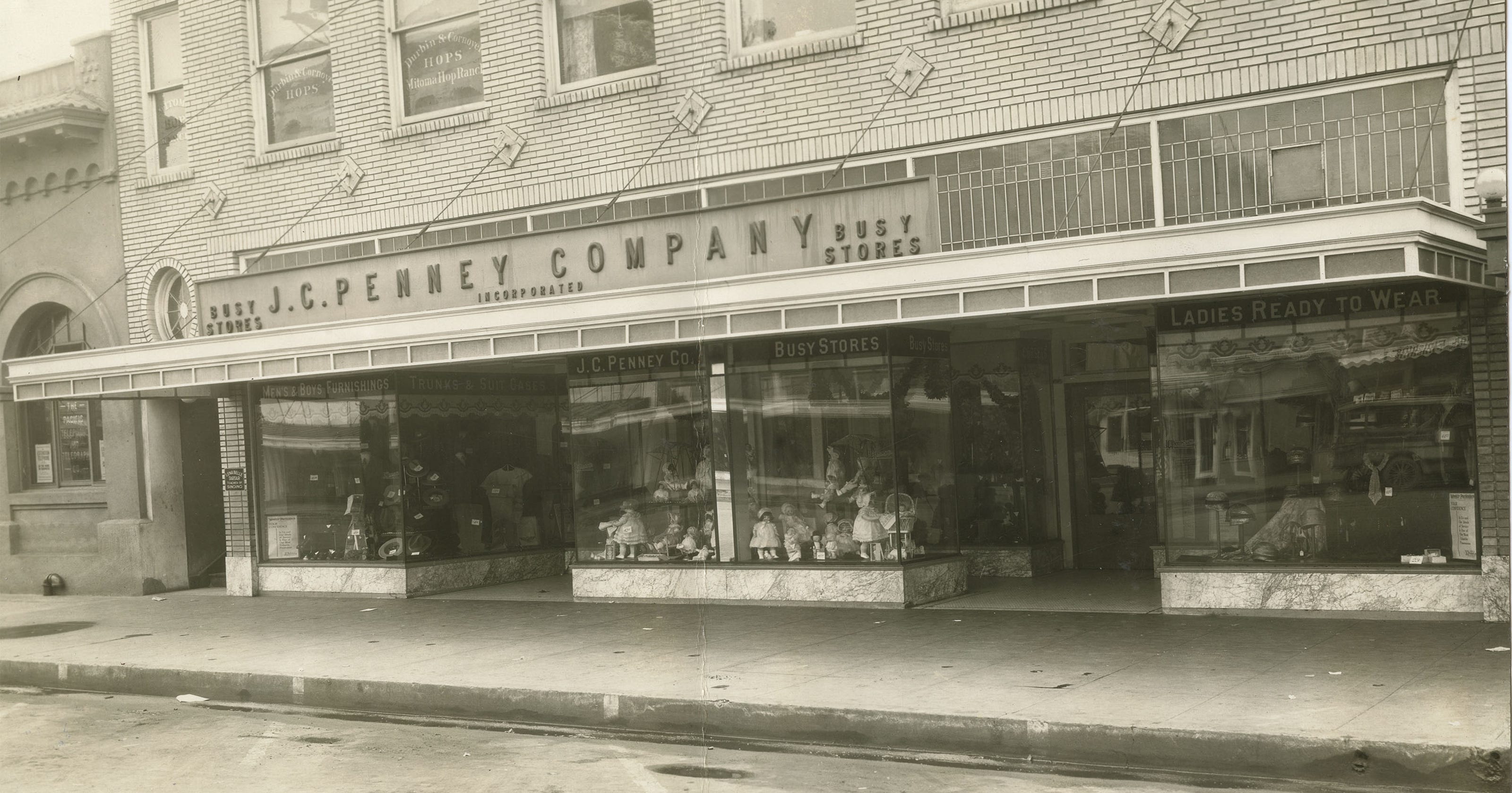 JCPenney showcases 100 years of history in Salem