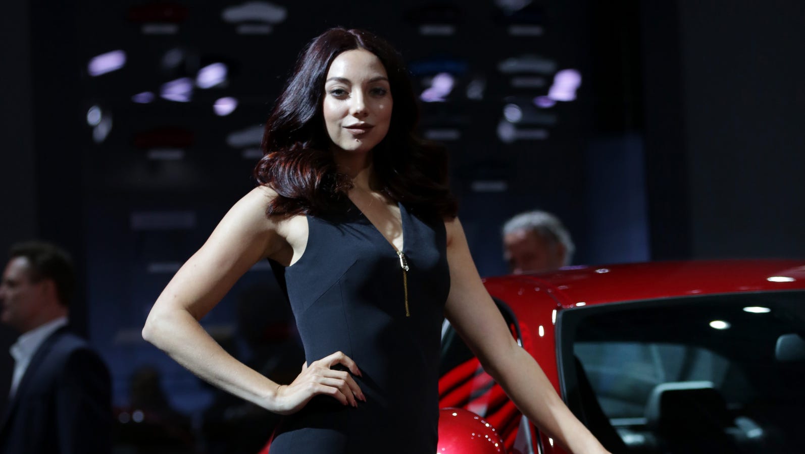 8 auto show wardrobes and the message behind them