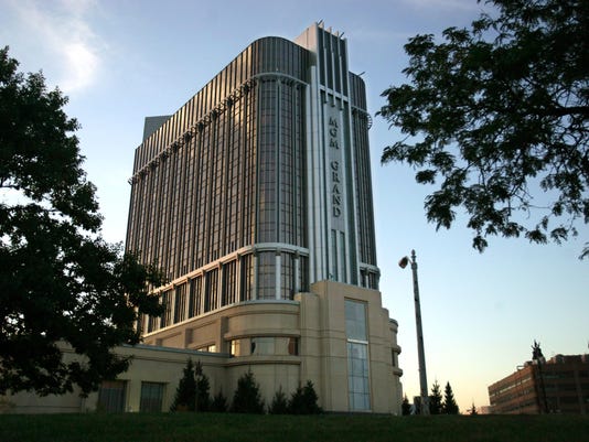 MGM Grand Detroit goes green, ditches all plastic straws