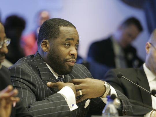 Feds rebuff ex-Detroit Mayor Kwame Kilpatrick's bid to leave prison