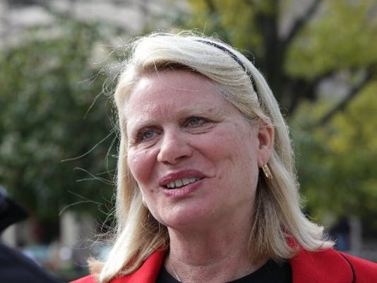 Incumbent Ruth Johnson to win secretary of state race