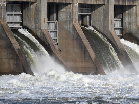 TWRA recovers body of missing man whose overturned boat at Pickwick Dam