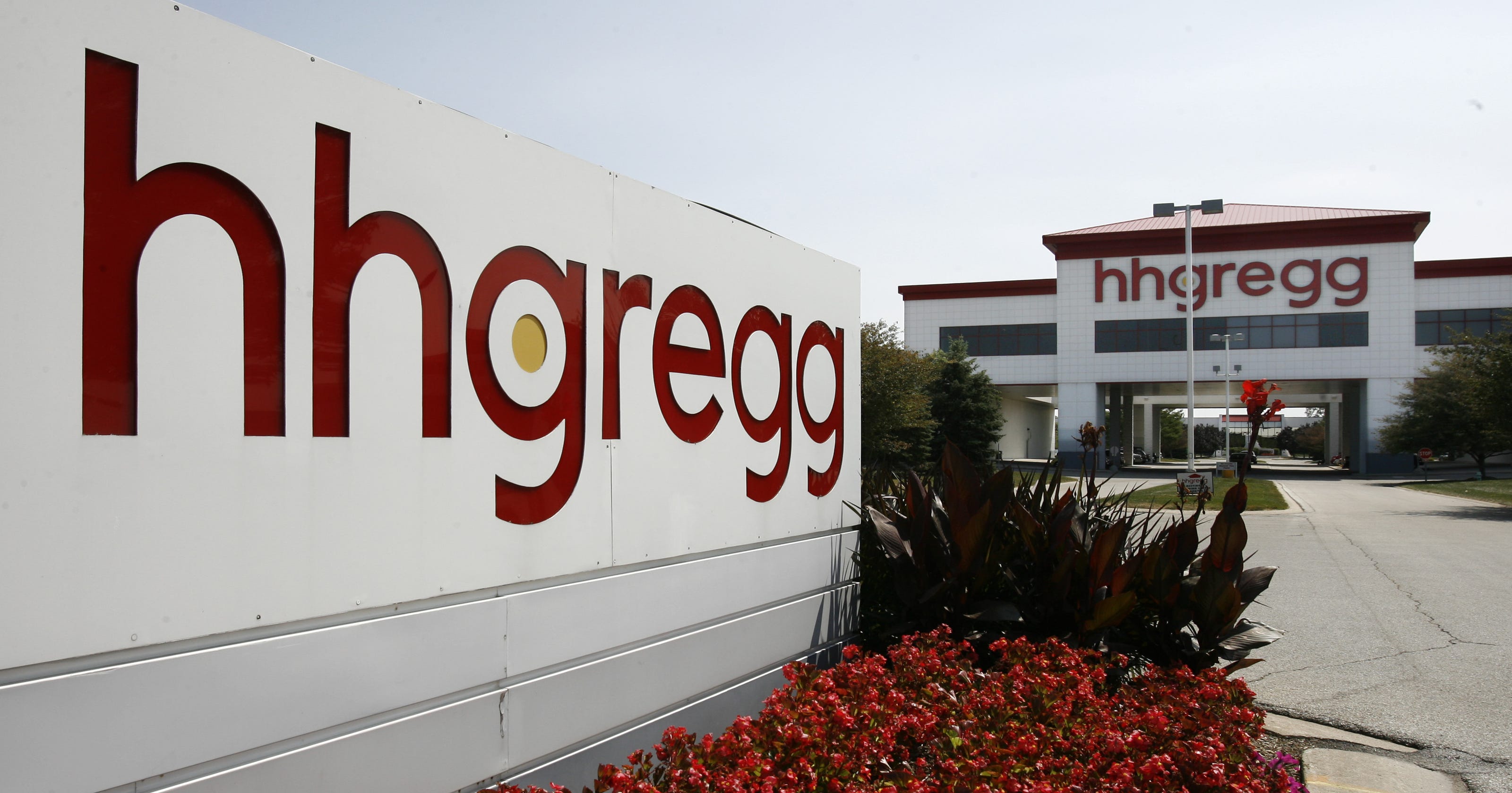 HHGregg closing 88 stores amid bankruptcy rumors