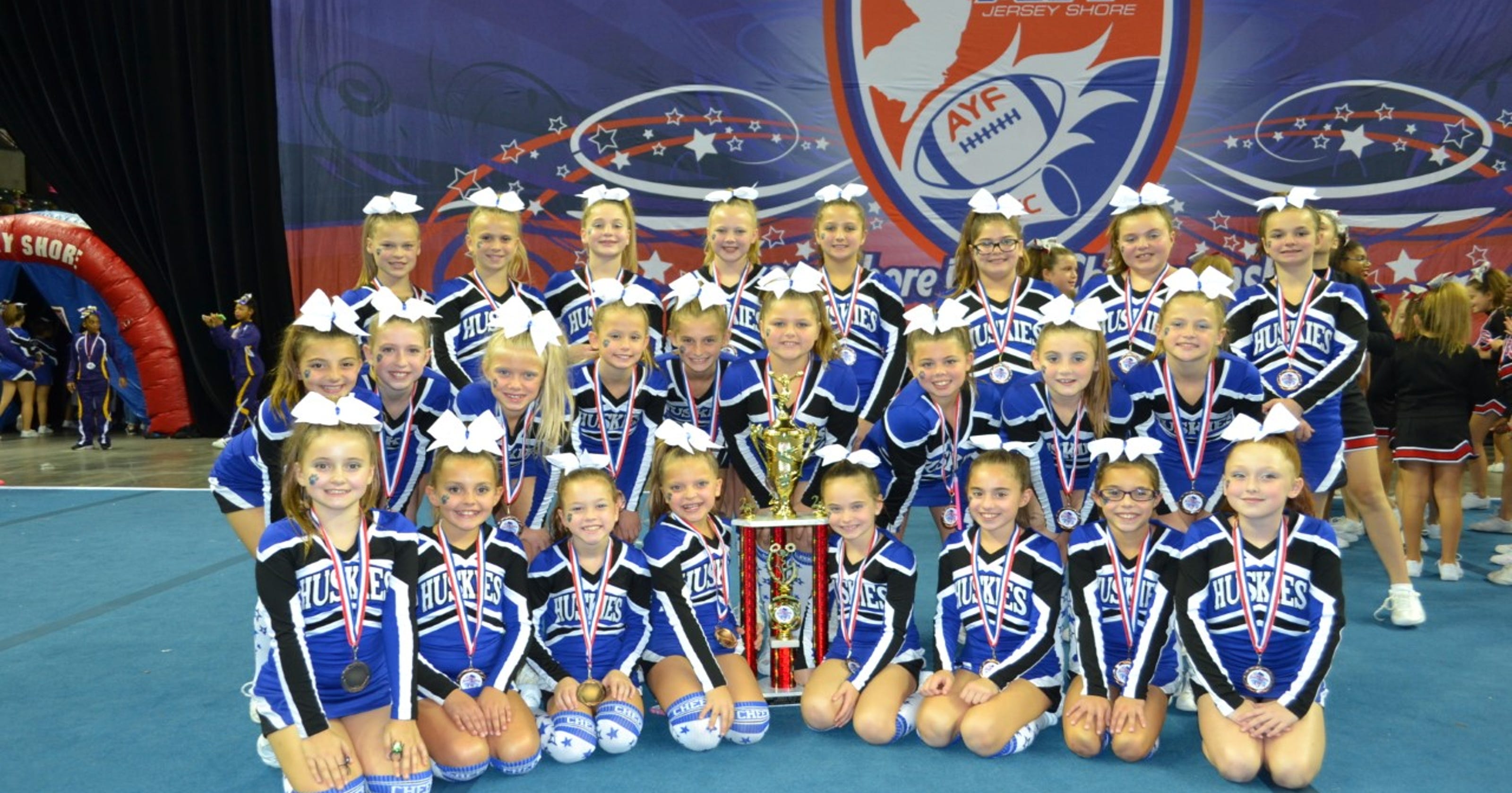 Hunterdon Huskies cheer teams shine at state competition