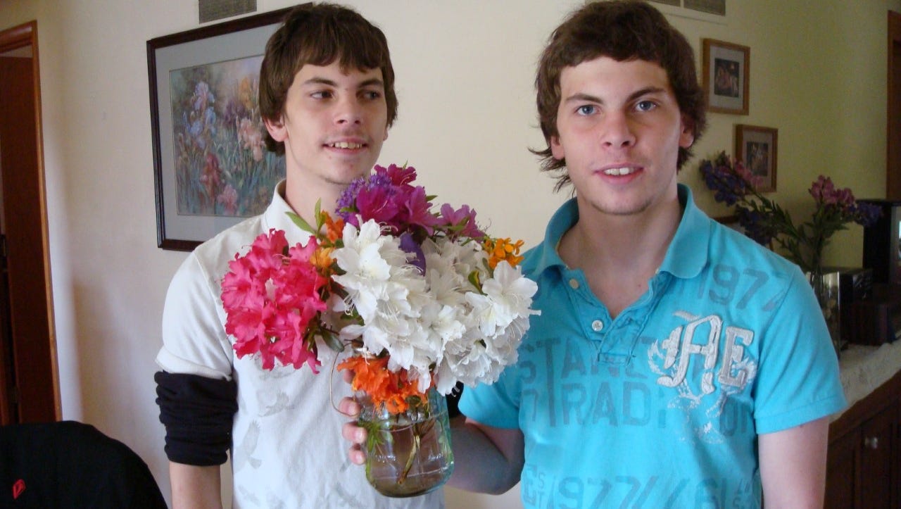 Twins struggled with addiction: One made it. One didn't.