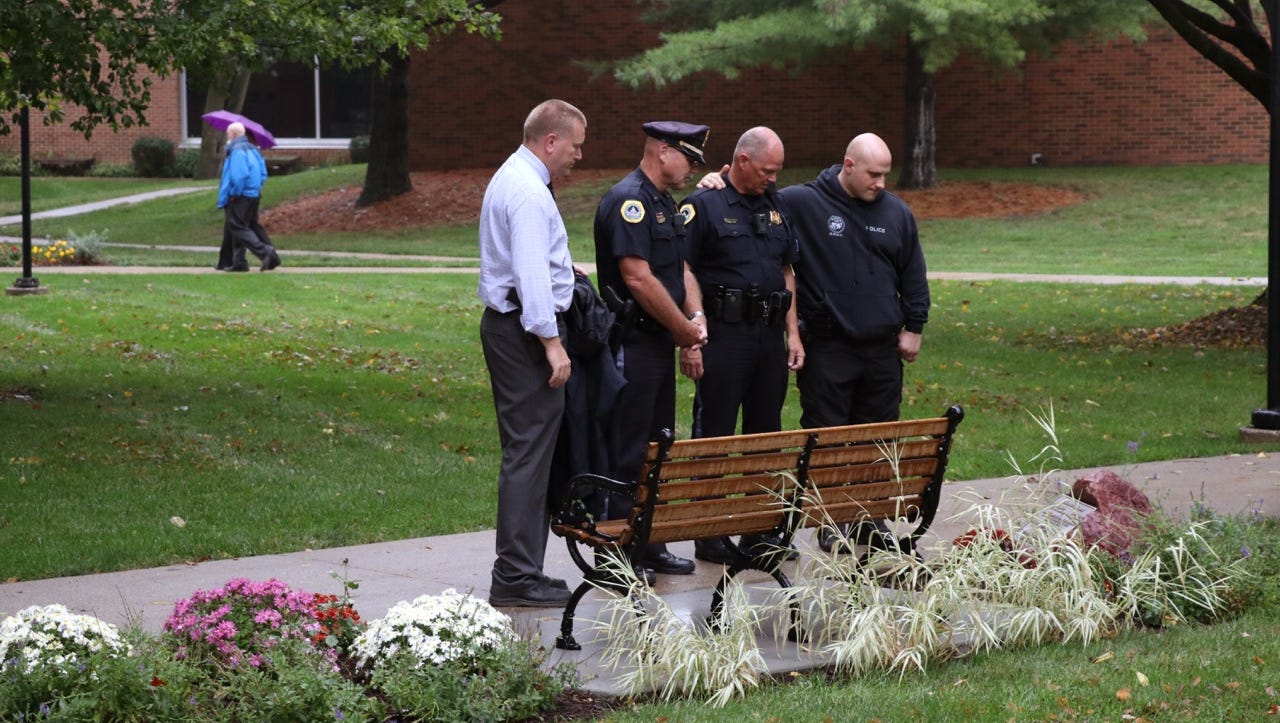 Fallen polices officers remembered at Simpson