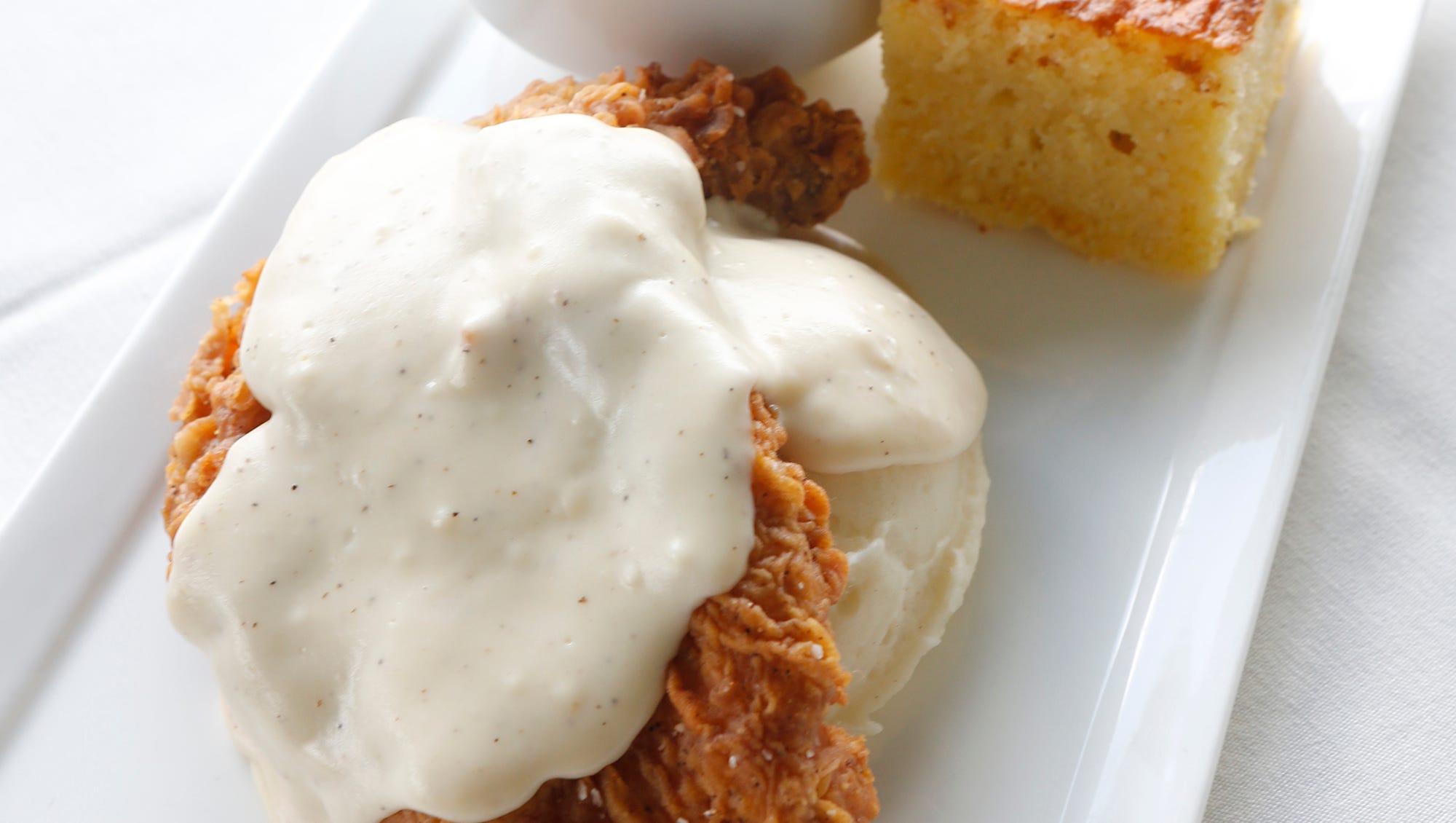 Must try restaurants, food, specialty dishes when visiting Louisville