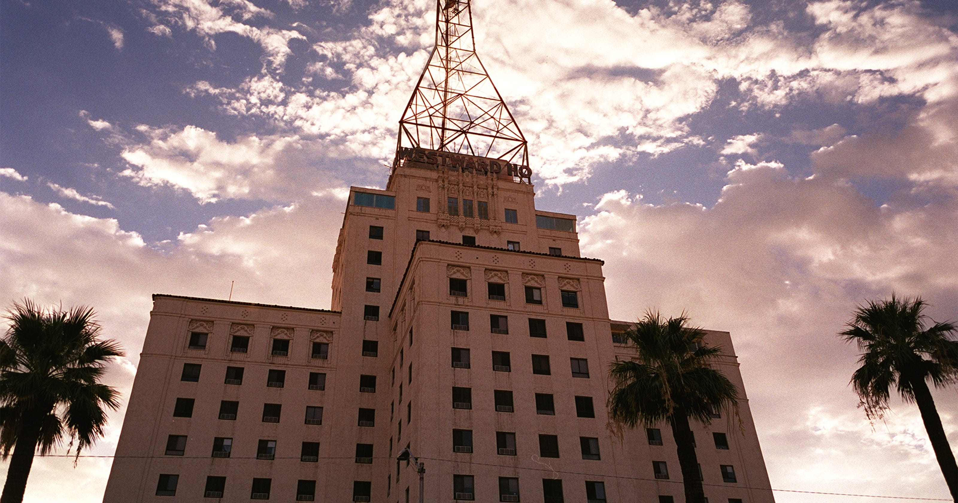 Listings: Radio stations in metro Phoenix