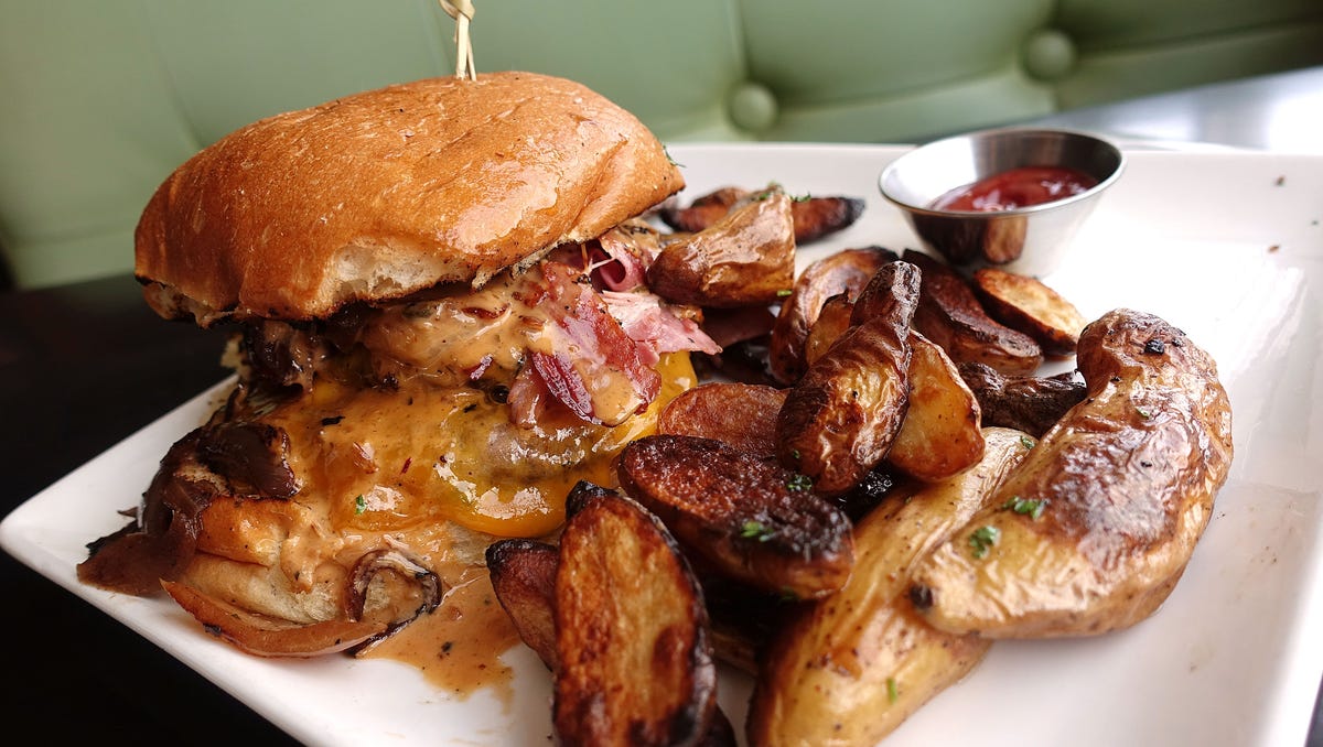 Downtown Gilbert has dozens of great restaurants and bars