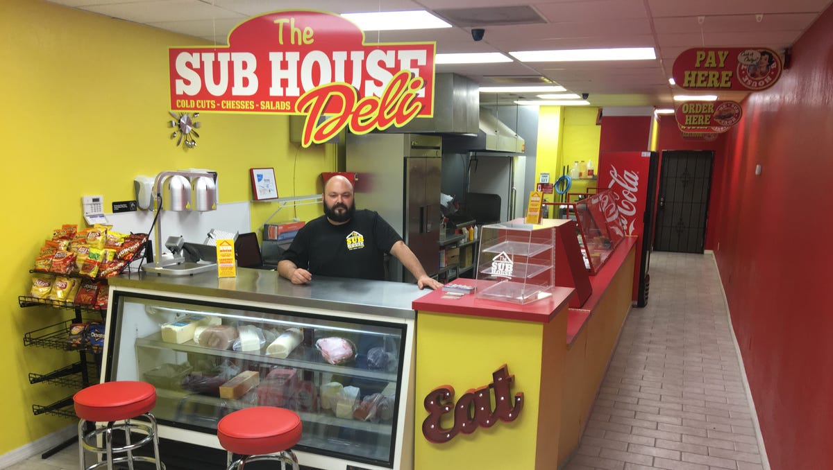 Off the Eaten Path in Pictures: The Sub House in Fort Myers