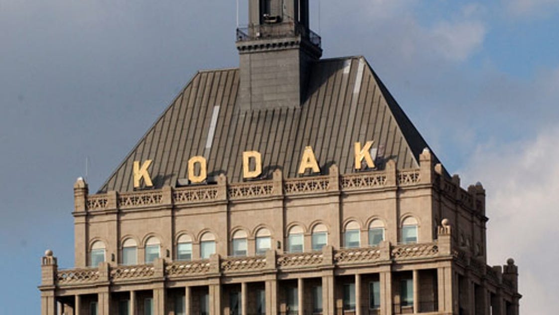 Judge approves Kodak's bankruptcy plan