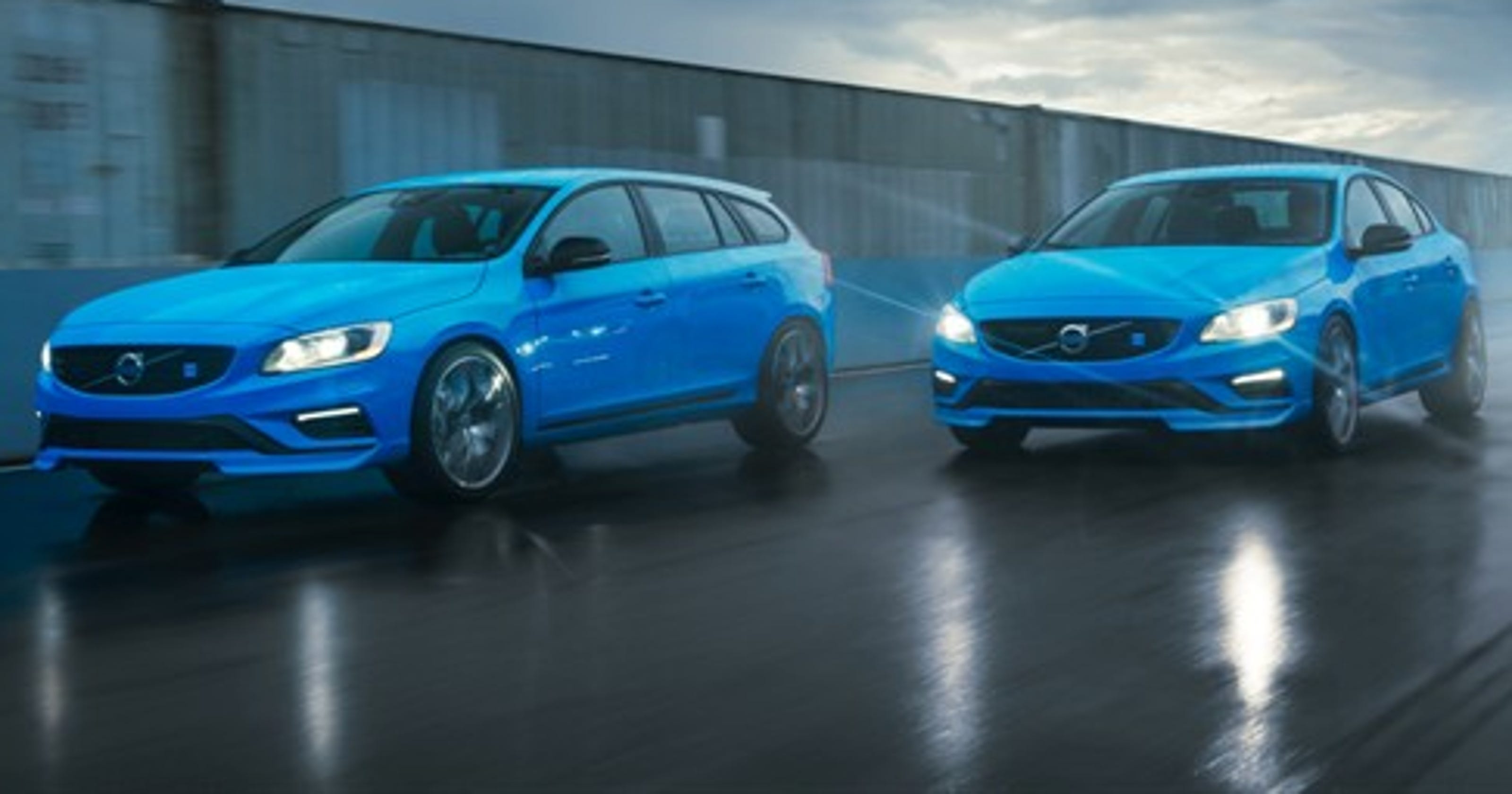 Volvo unveils 'all-weather' performance cars