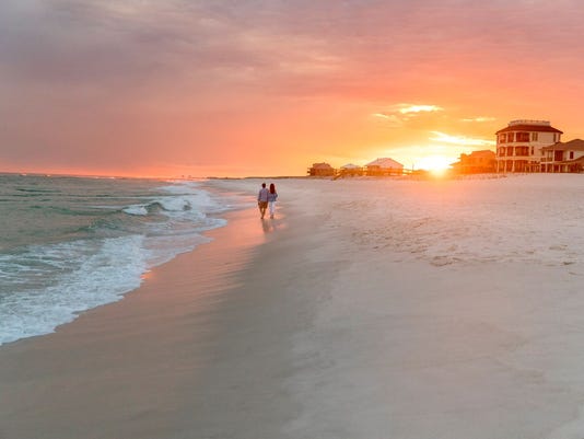 Navarre Beach, Florida: Good reasons to visit this summer