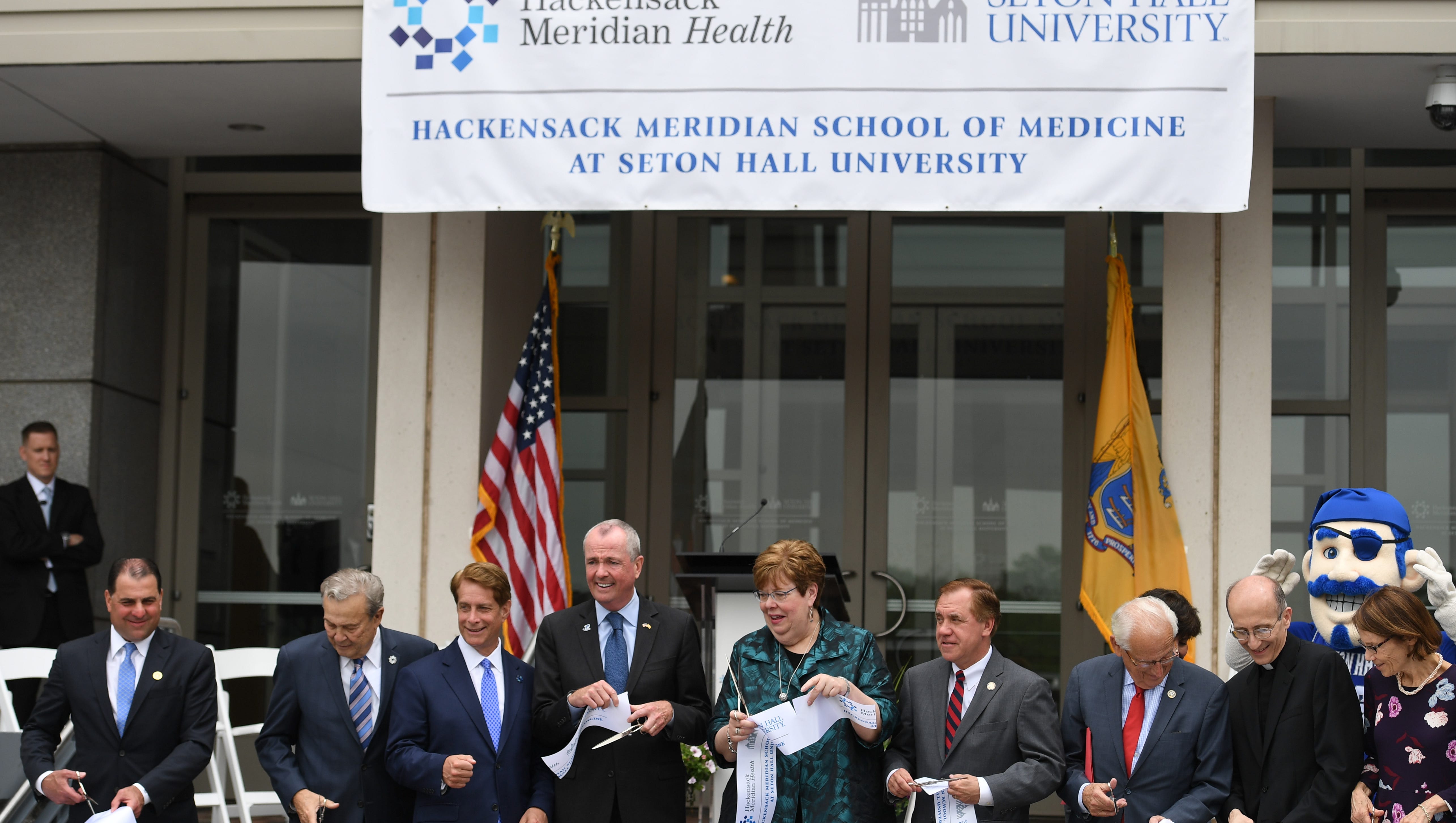 Hackensack Meridian Health-Seton Hall medical school officially opens