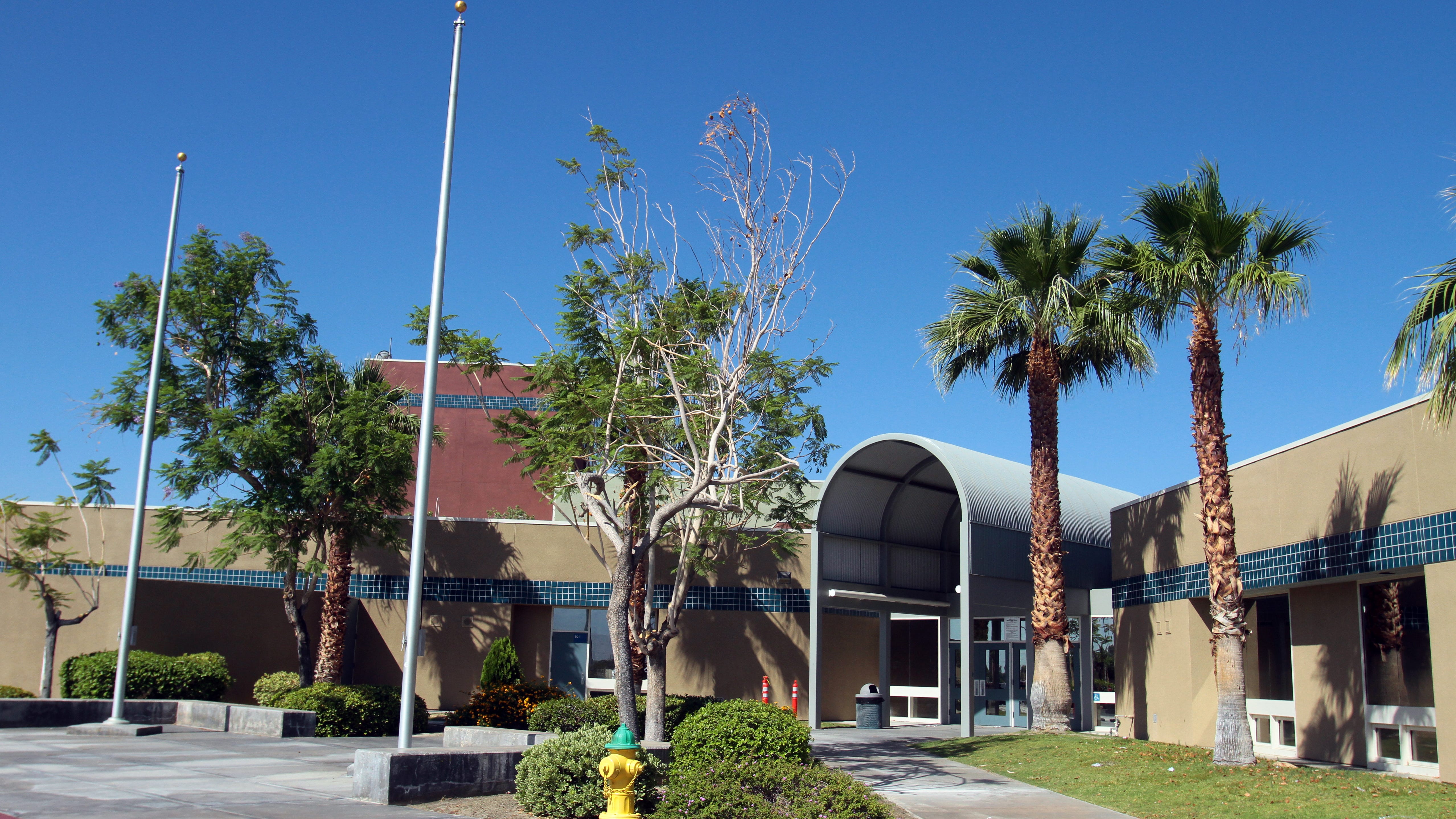 Palm Springs Unified School District approves new pool