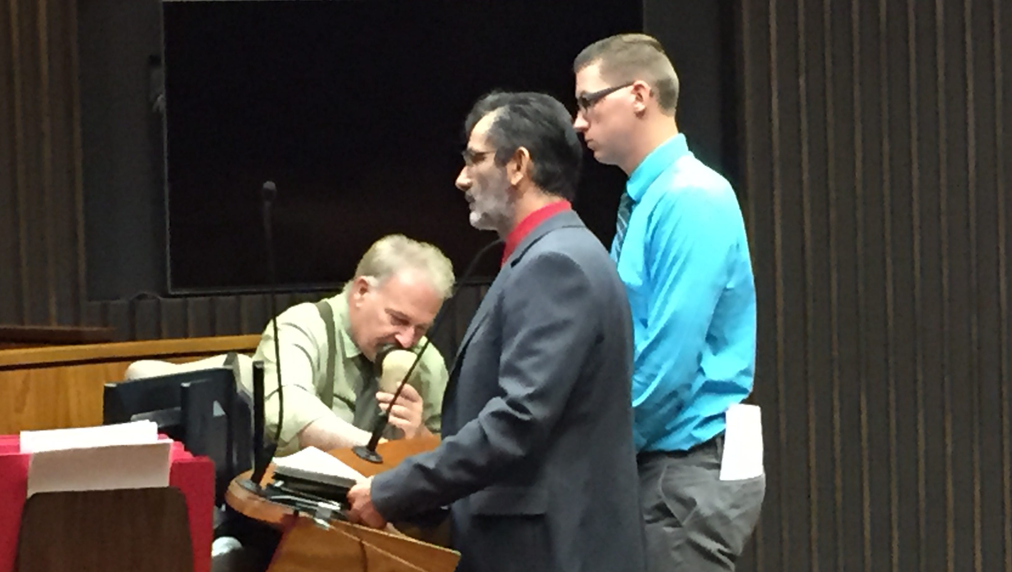 Fetus, diabetes queries delay Macomb County man's sentencing in crash