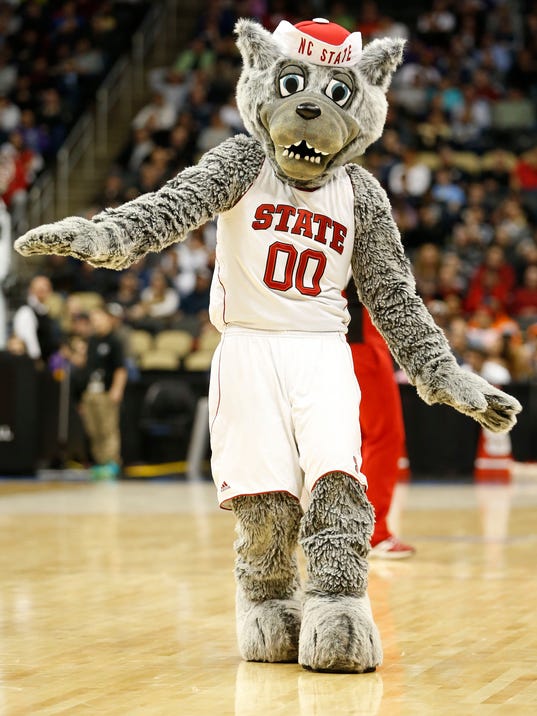 North Carolina State mascot takes shot at North Carolina's NCAA issues