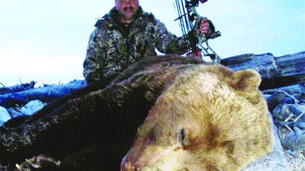 Biggest Grizzly Bear In The World