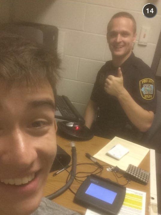 Stoned Motorist Posed With Cop for Selfie During Arrest for Driving ...