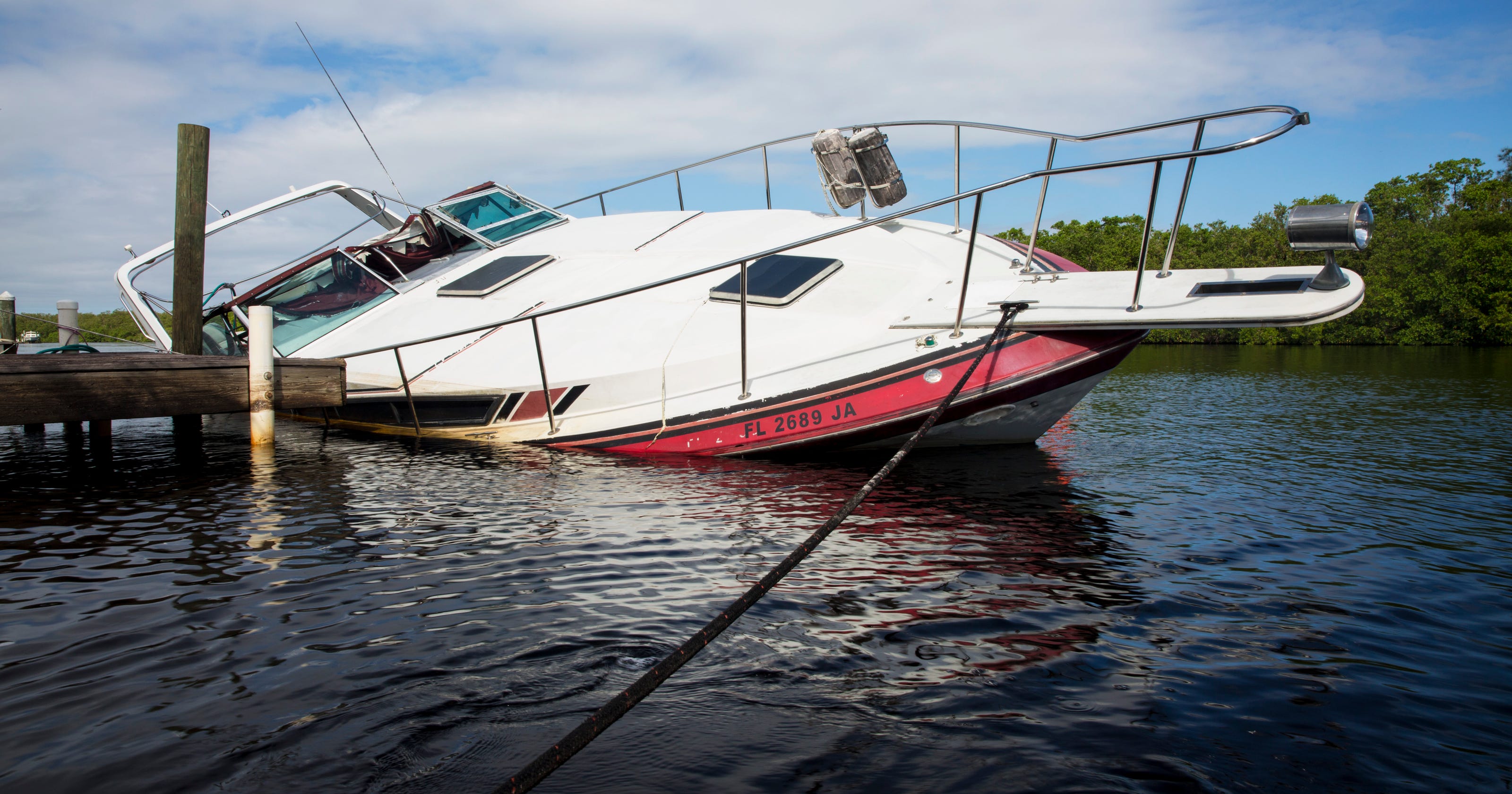 Imperial River debris, sunken boats a problem