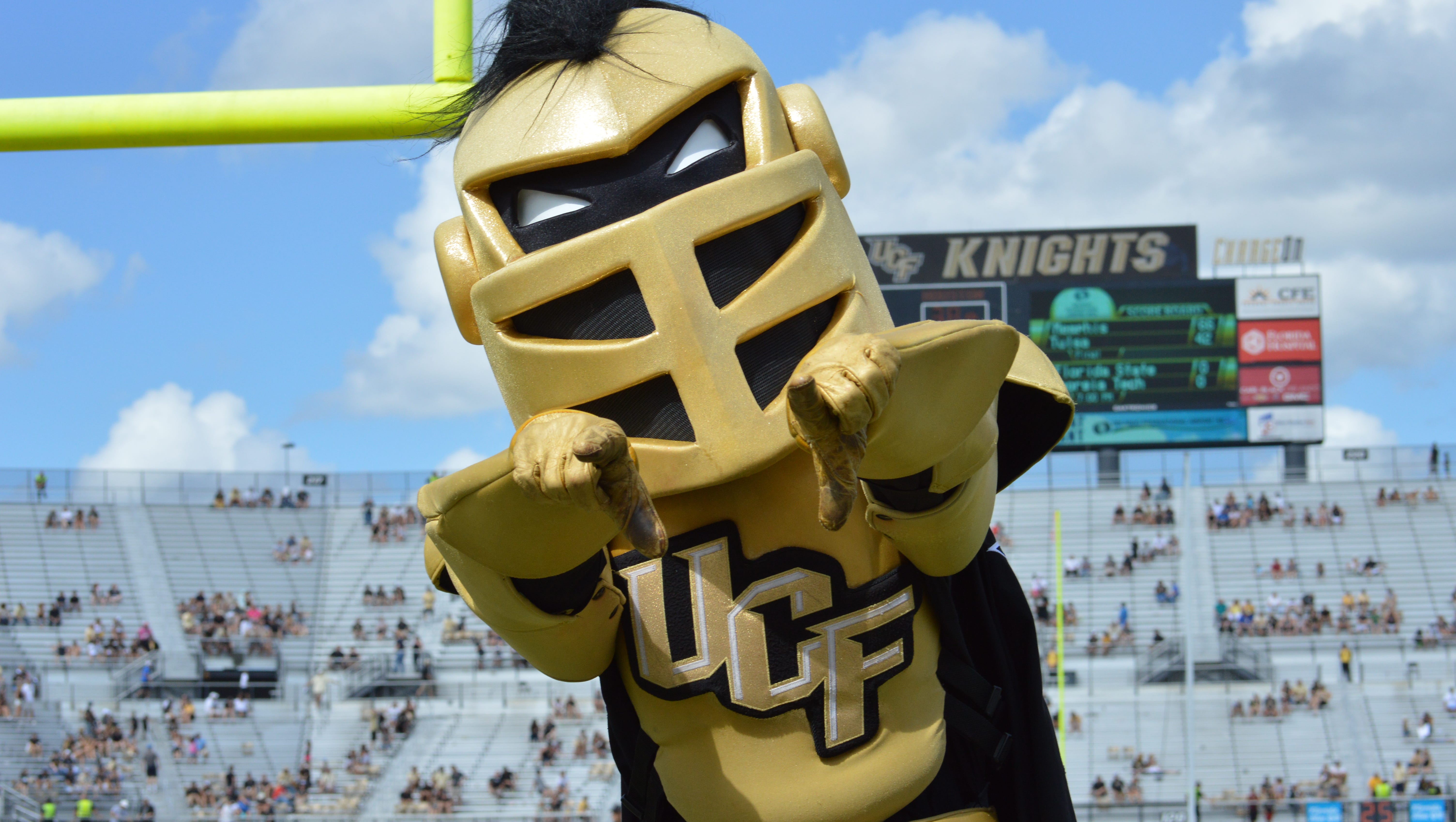 UCF's Knightro holds mascot dance-off challenge