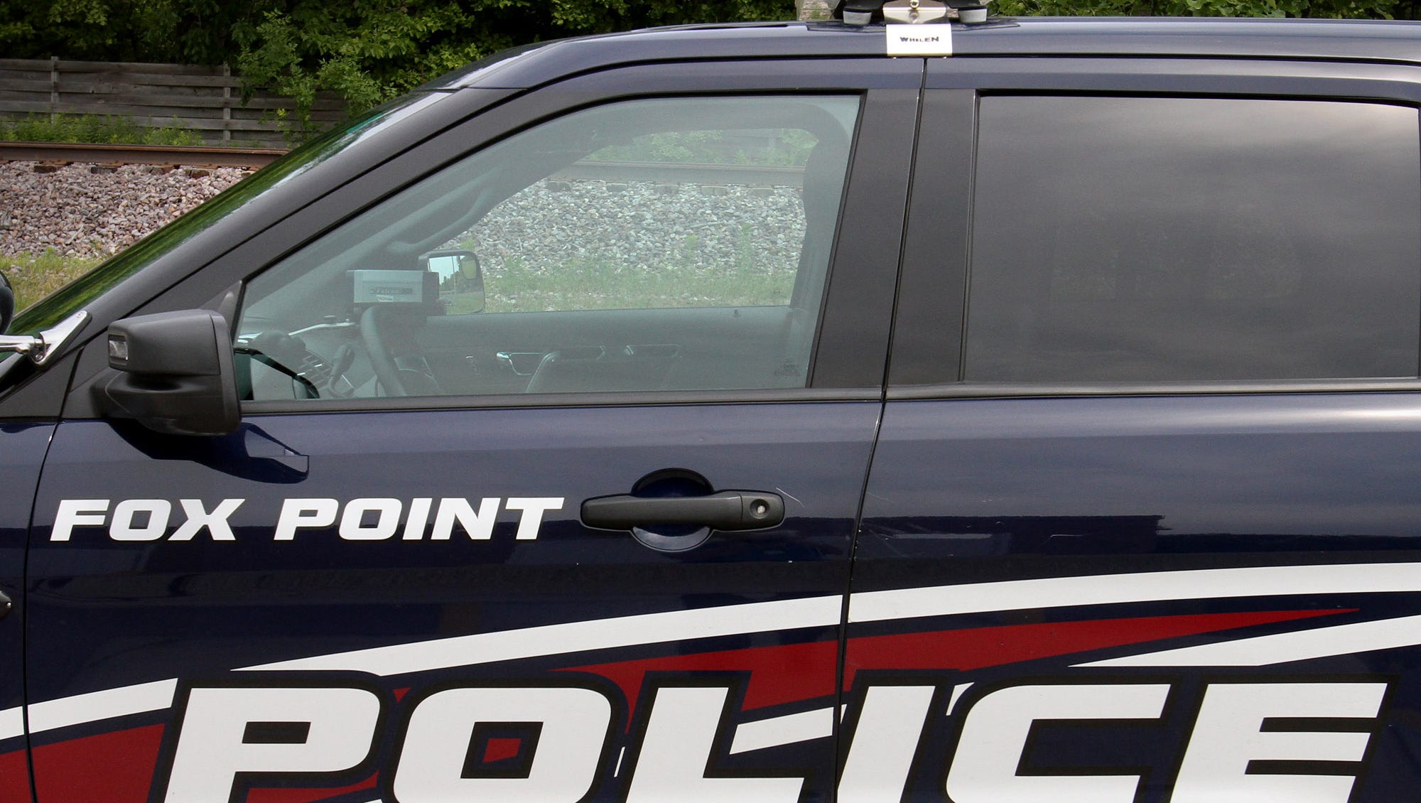 Fox Point bank robbed at gunpoint
