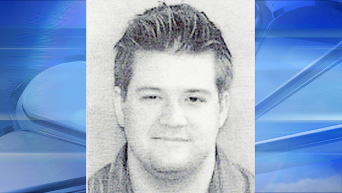 Man hides in teen's closet for 5 days; mom unaware Man hides in teen's closet for 5 days; mom unaware
