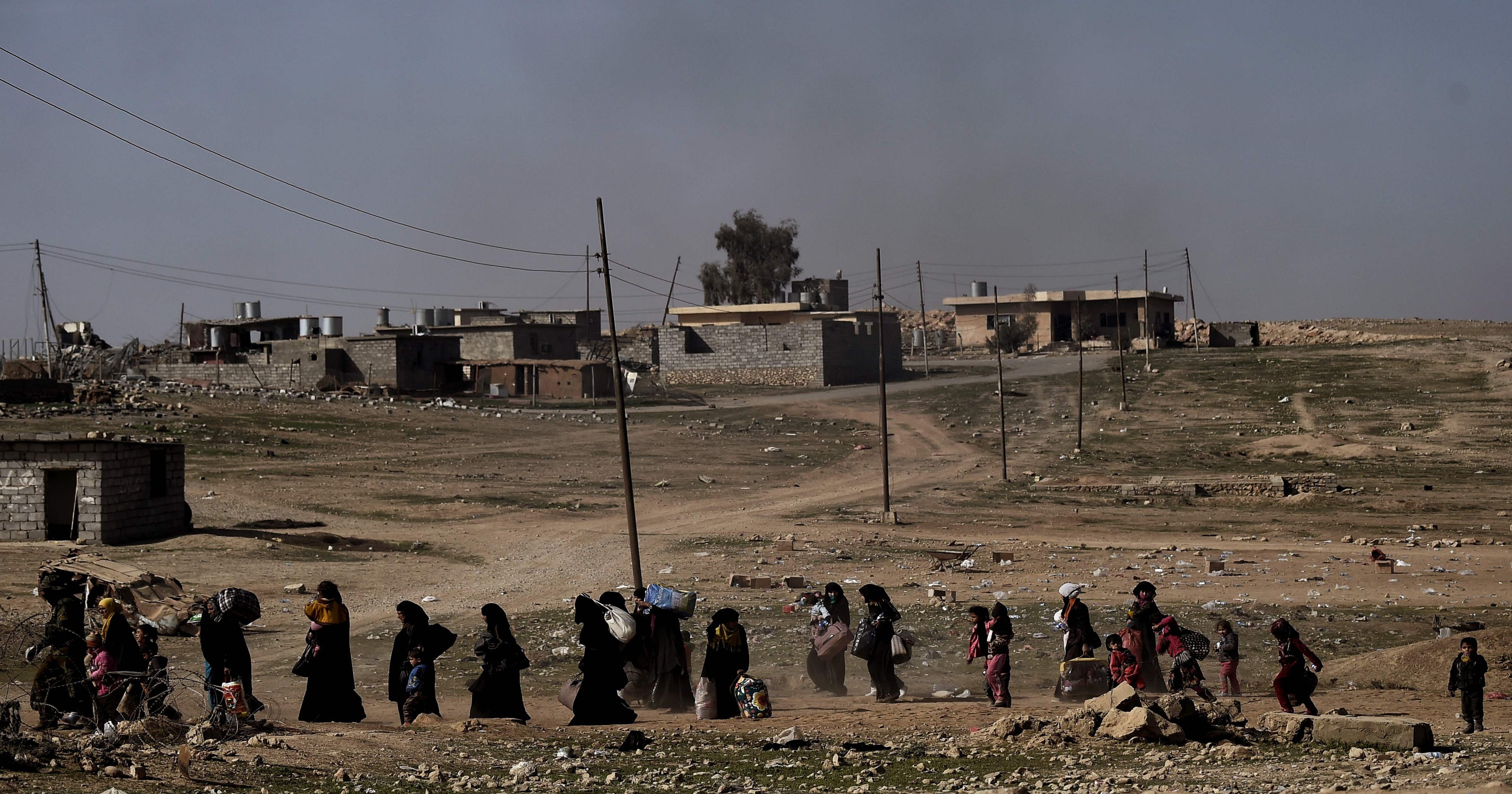 Iraqi troops poised to retake Mosul government buildings