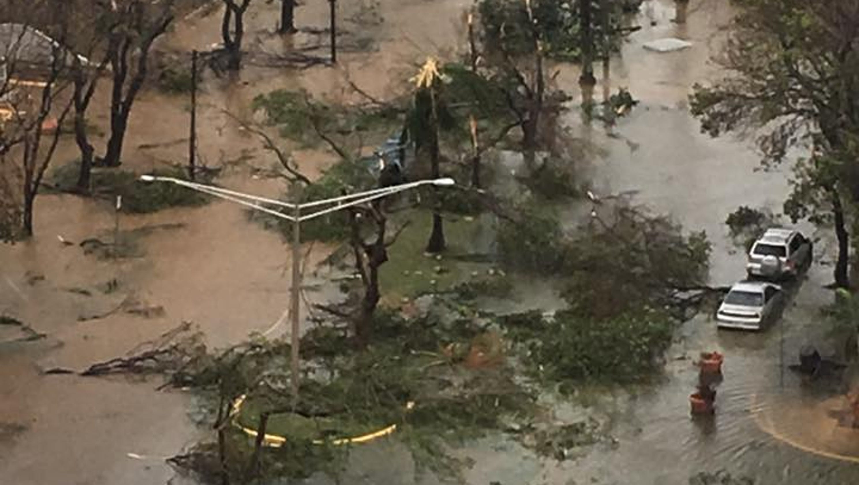 Words, pictures slowly trickle out of Puerto Rico