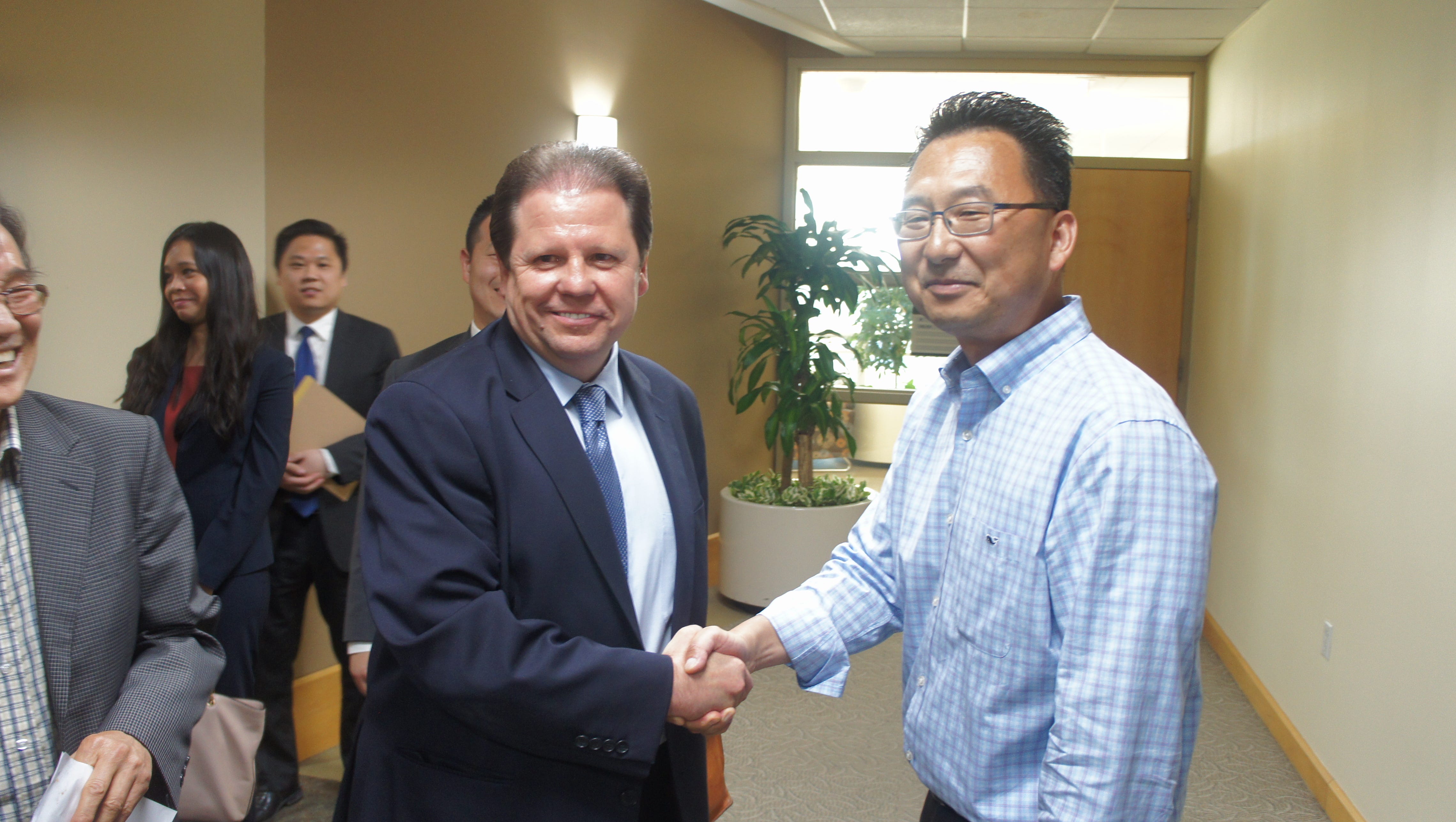 Palisades Park mayor accepts primary loss after contentious election