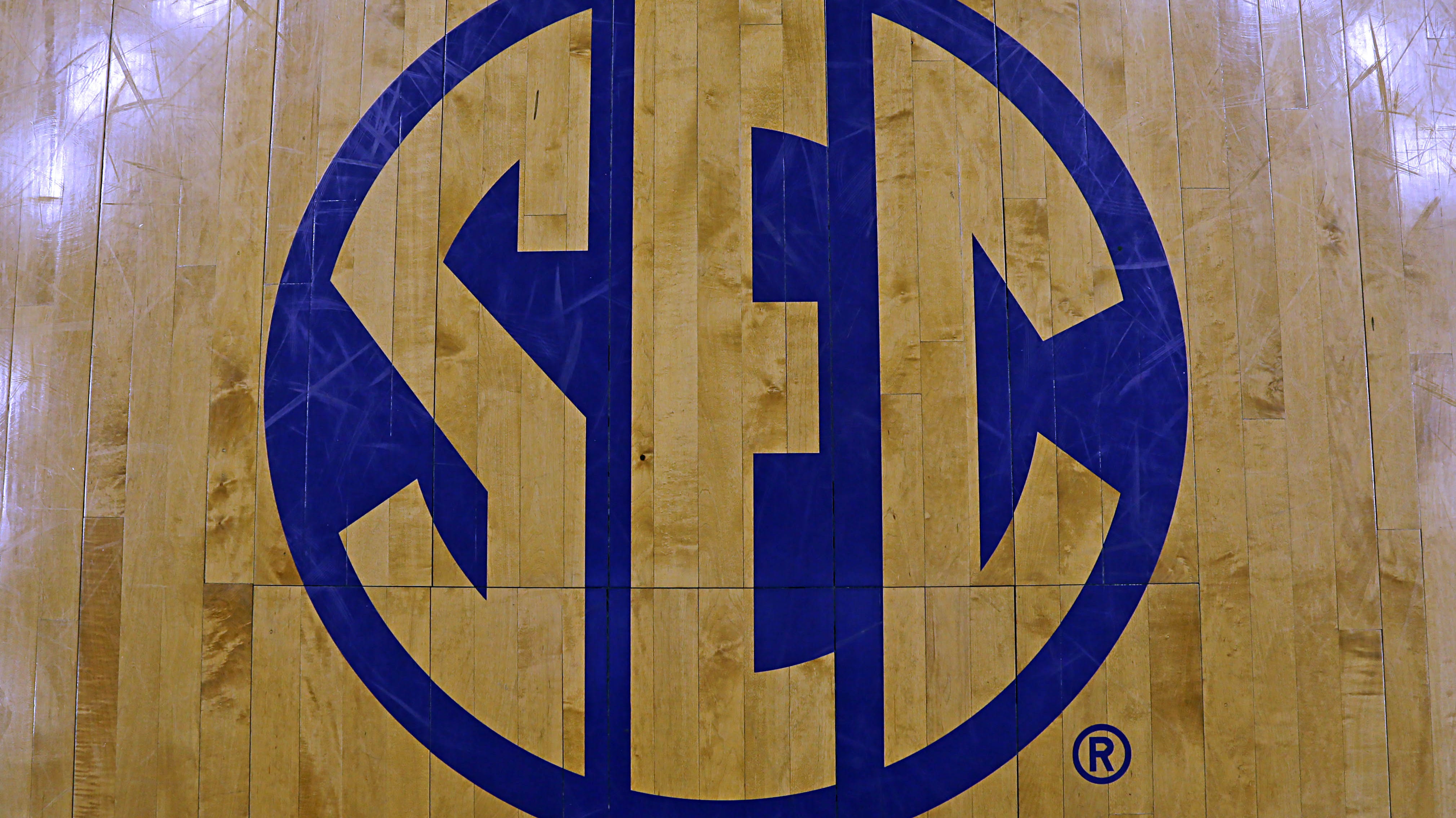 Southeastern Conference revenue increased $105 million in 2021