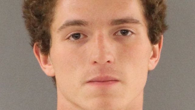 Family: Football player charged in cheerleader's slaying refused to ...