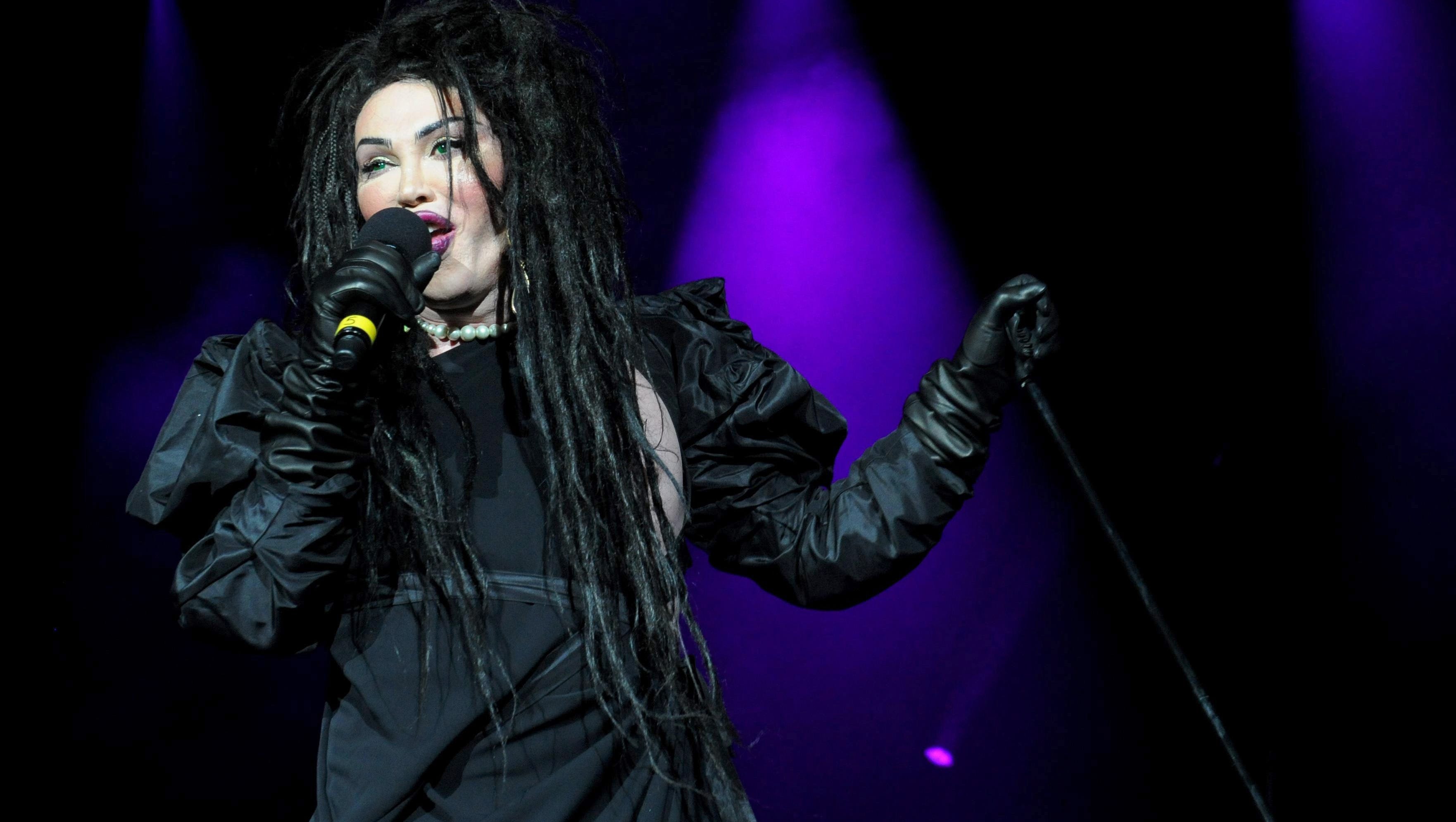British singer Pete Burns dies of heart attack at 57