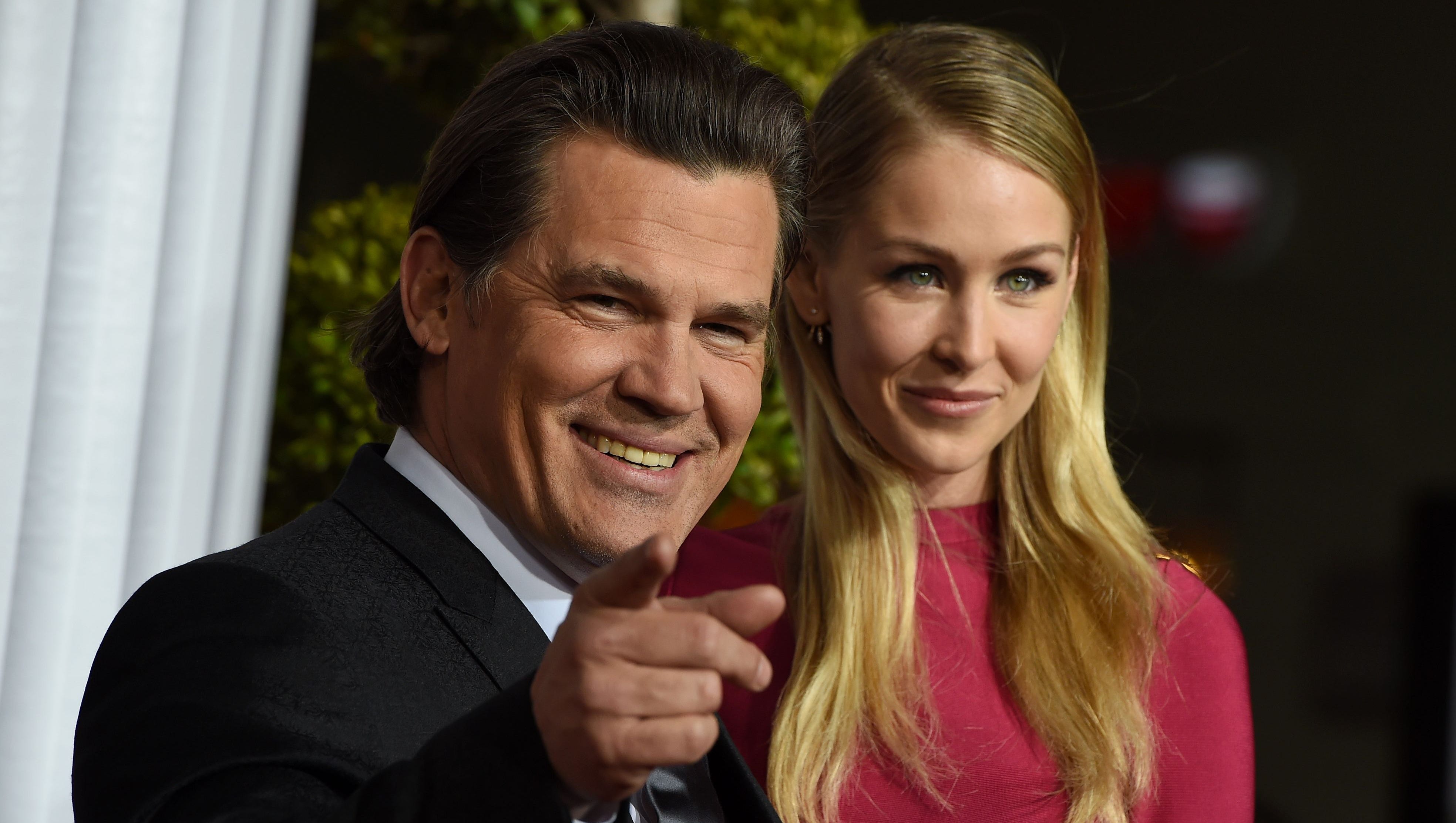 Congratulations! Josh Brolin gets married