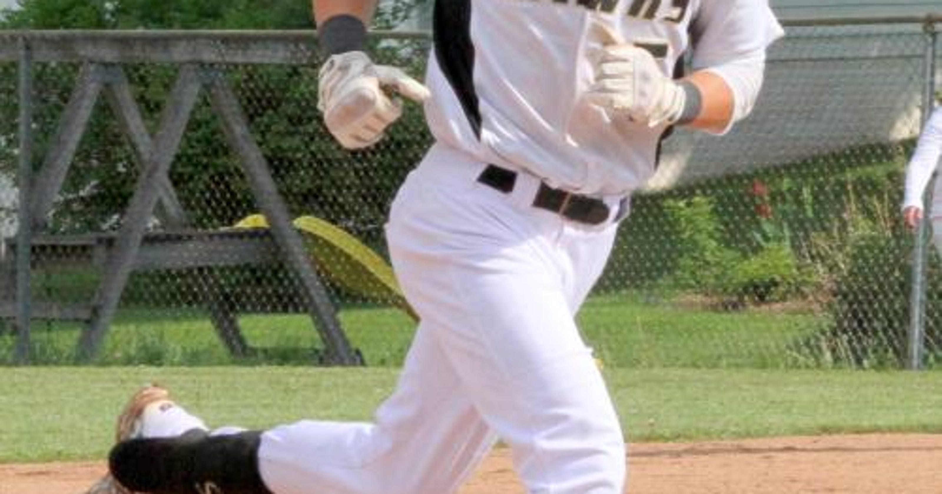 Corning’s Sullivan to sign with Marlins