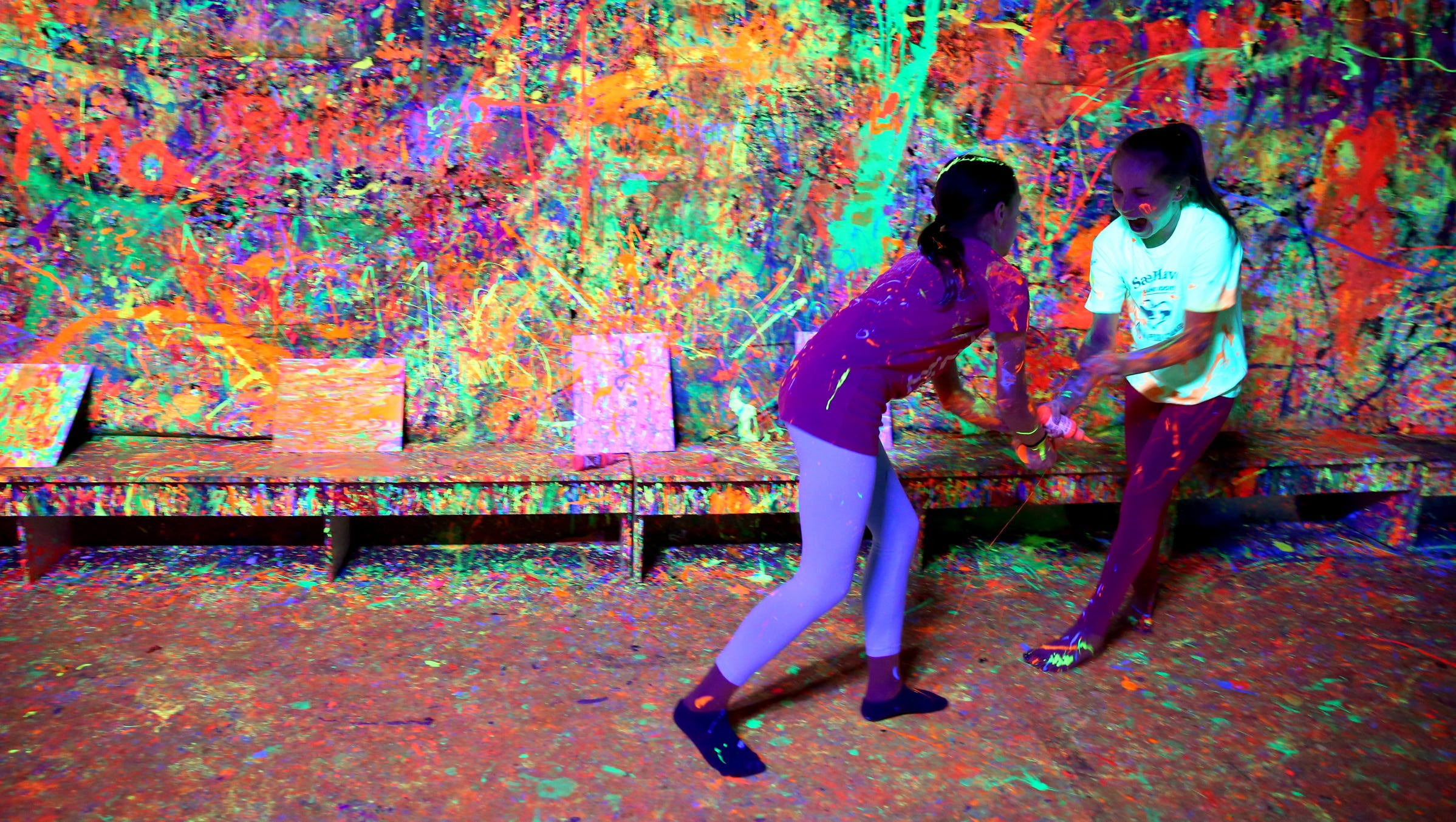 Splatter Box at Albany Art Studio in Oregon creates unique art space