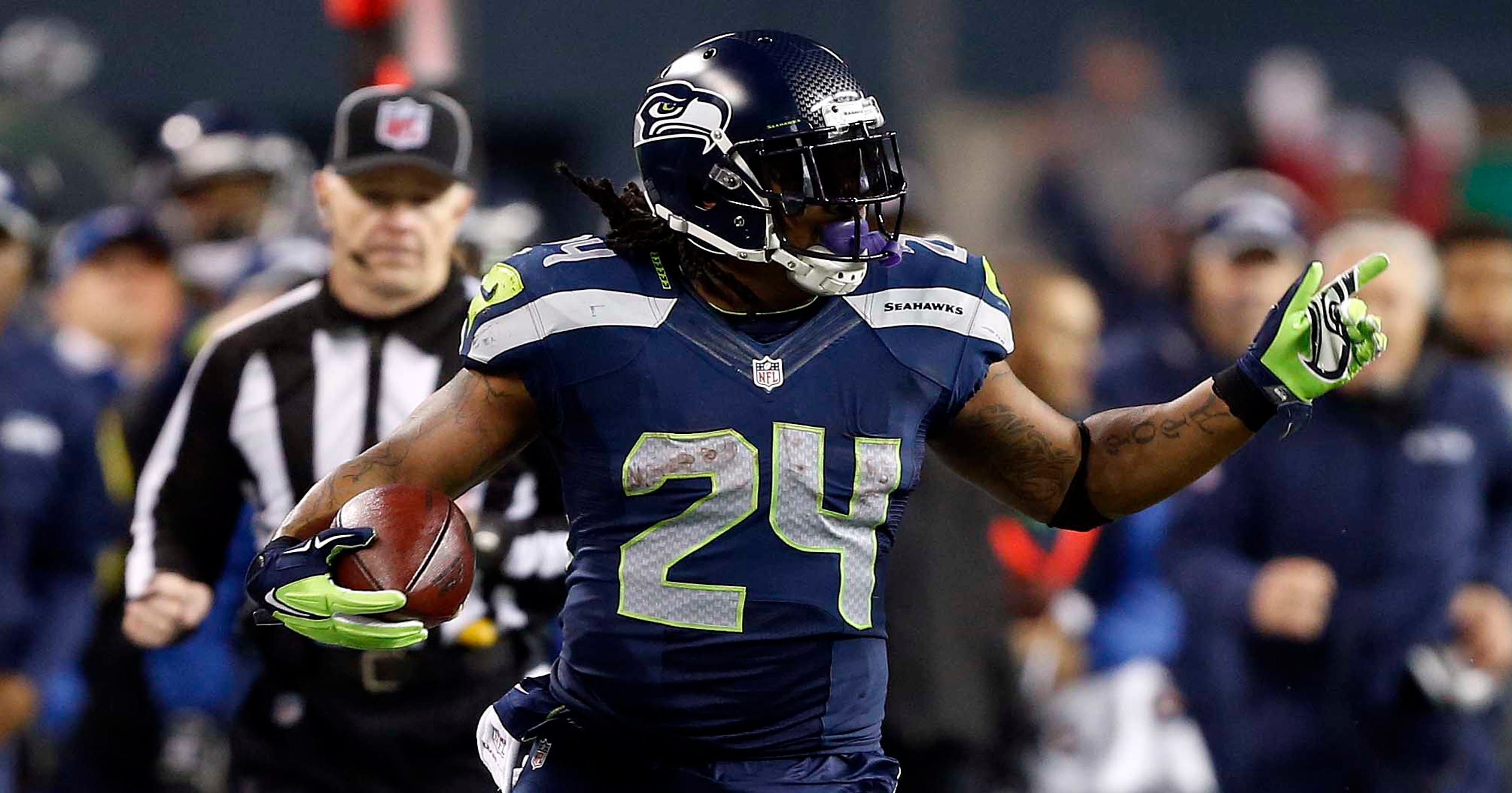 NFL prevents Marshawn Lynch from wearing gold cleats