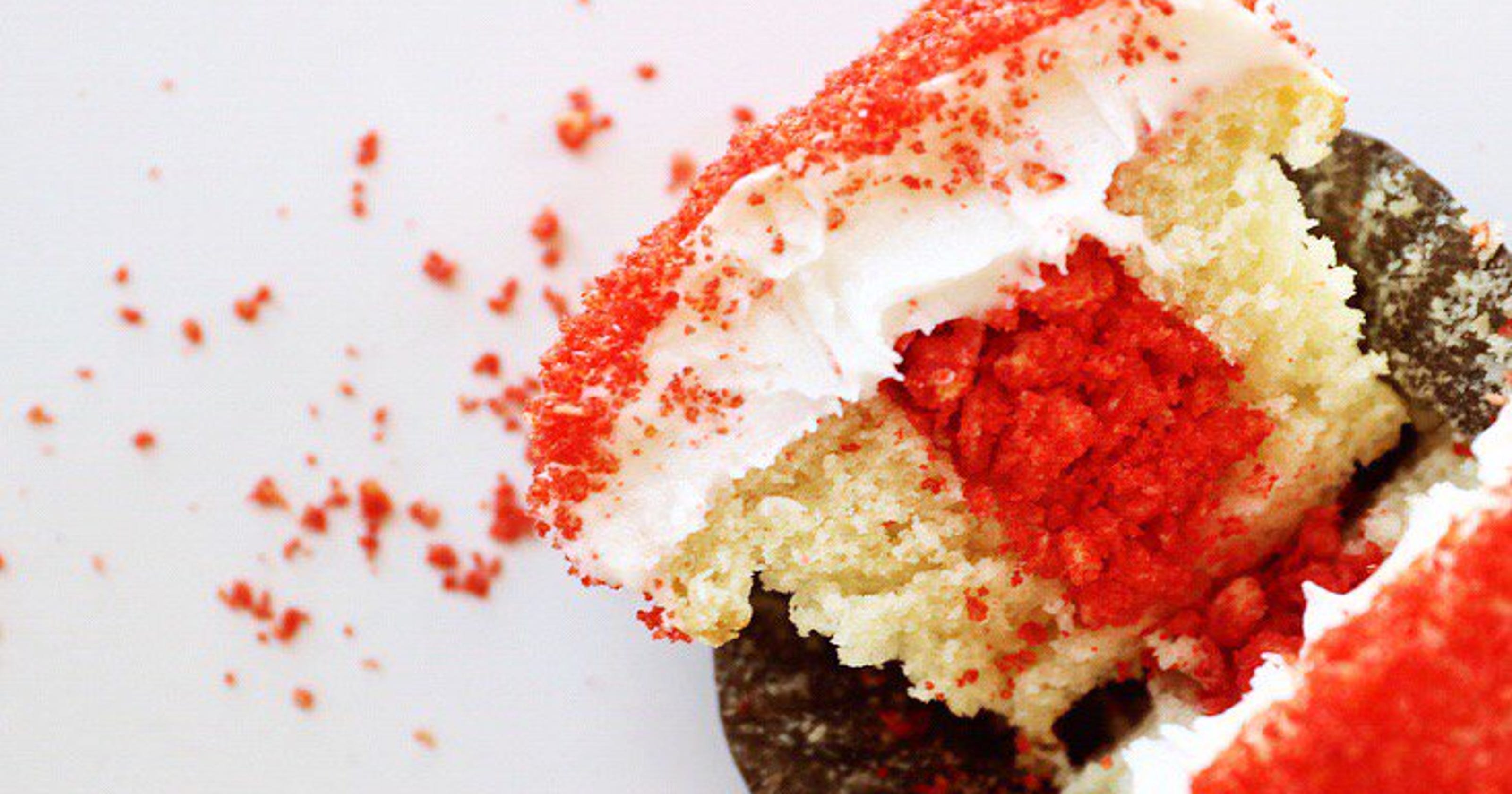 Sprinkles Cupcakes selling Flamin' Hot Cheetos cupcakes July 26-29