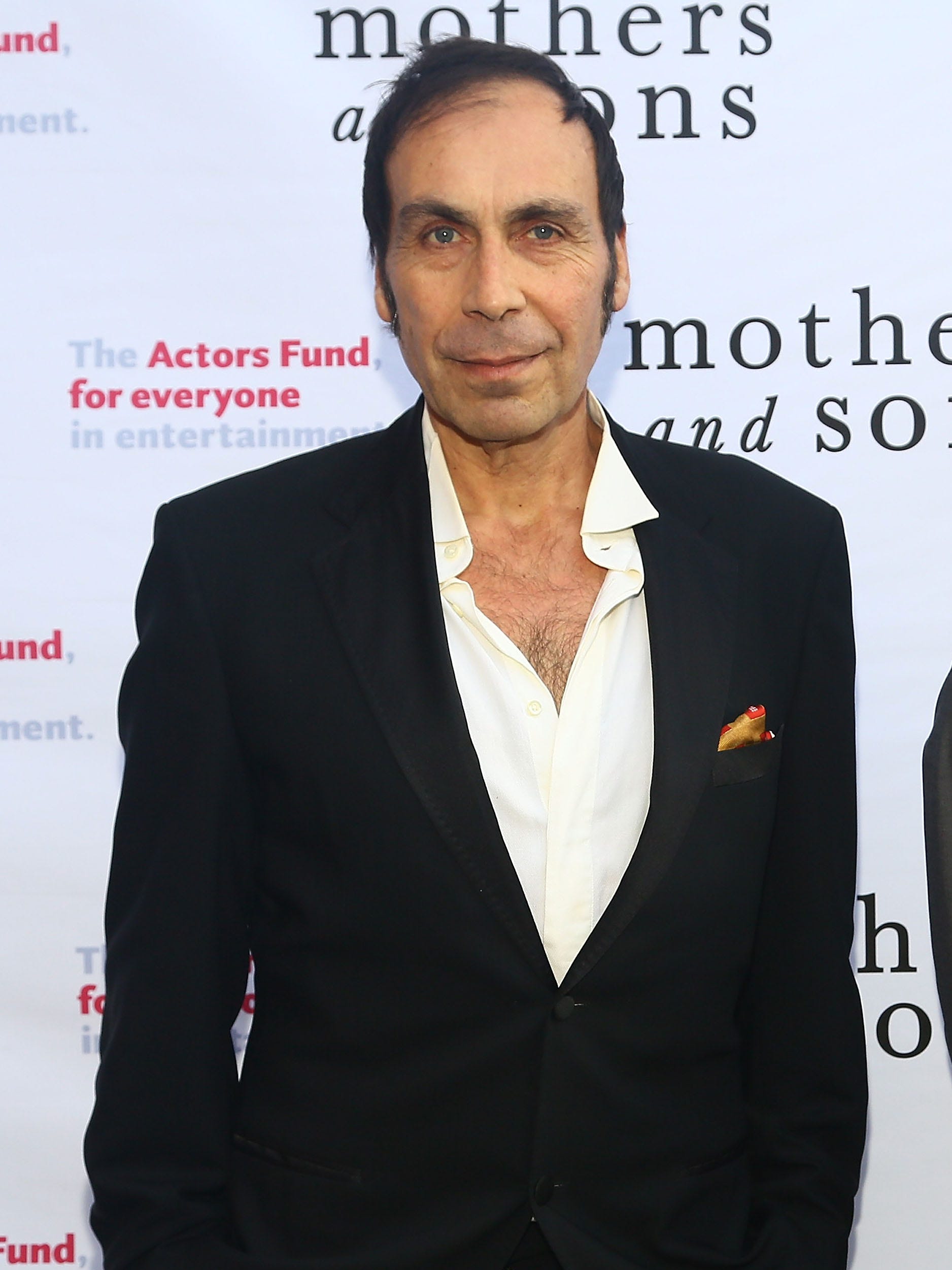 His smile. His piercing eyes. His biting comedy. Taylor Negron ...