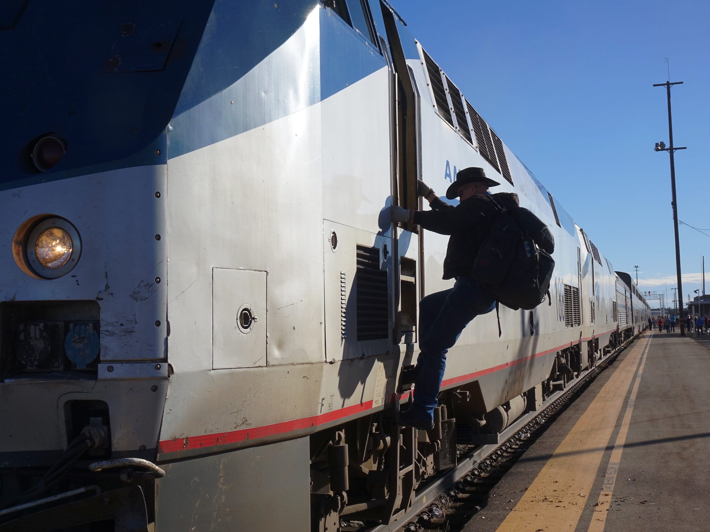 Amtrak's Southwest Chief service keeps rolling on new tracks
