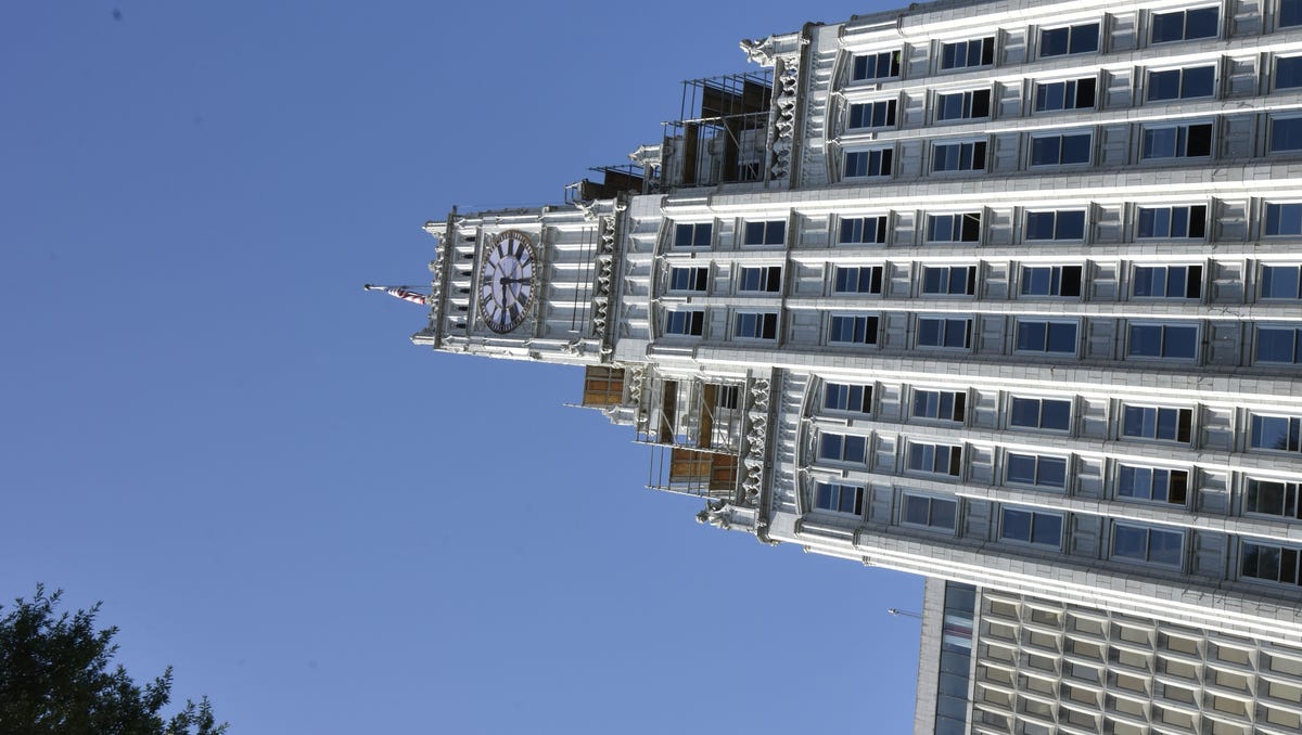 Downtown Jackson: Lamar Life Building