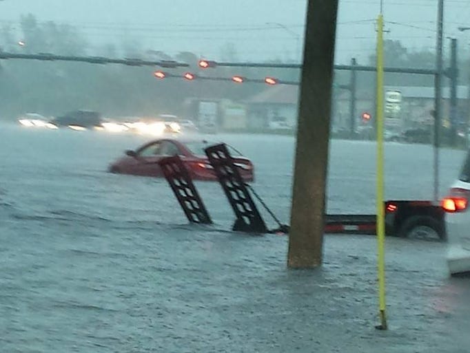 FLA. Record rains cause Naples flooding