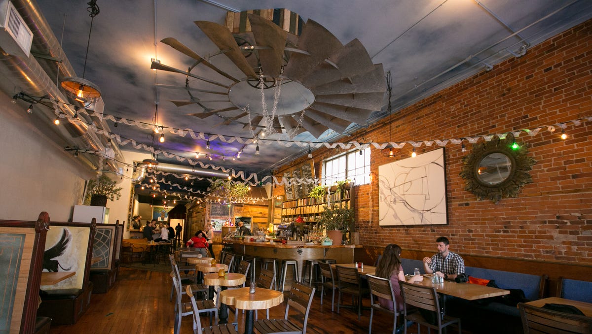 Taproot Lounge & Cafe in downtown Salem