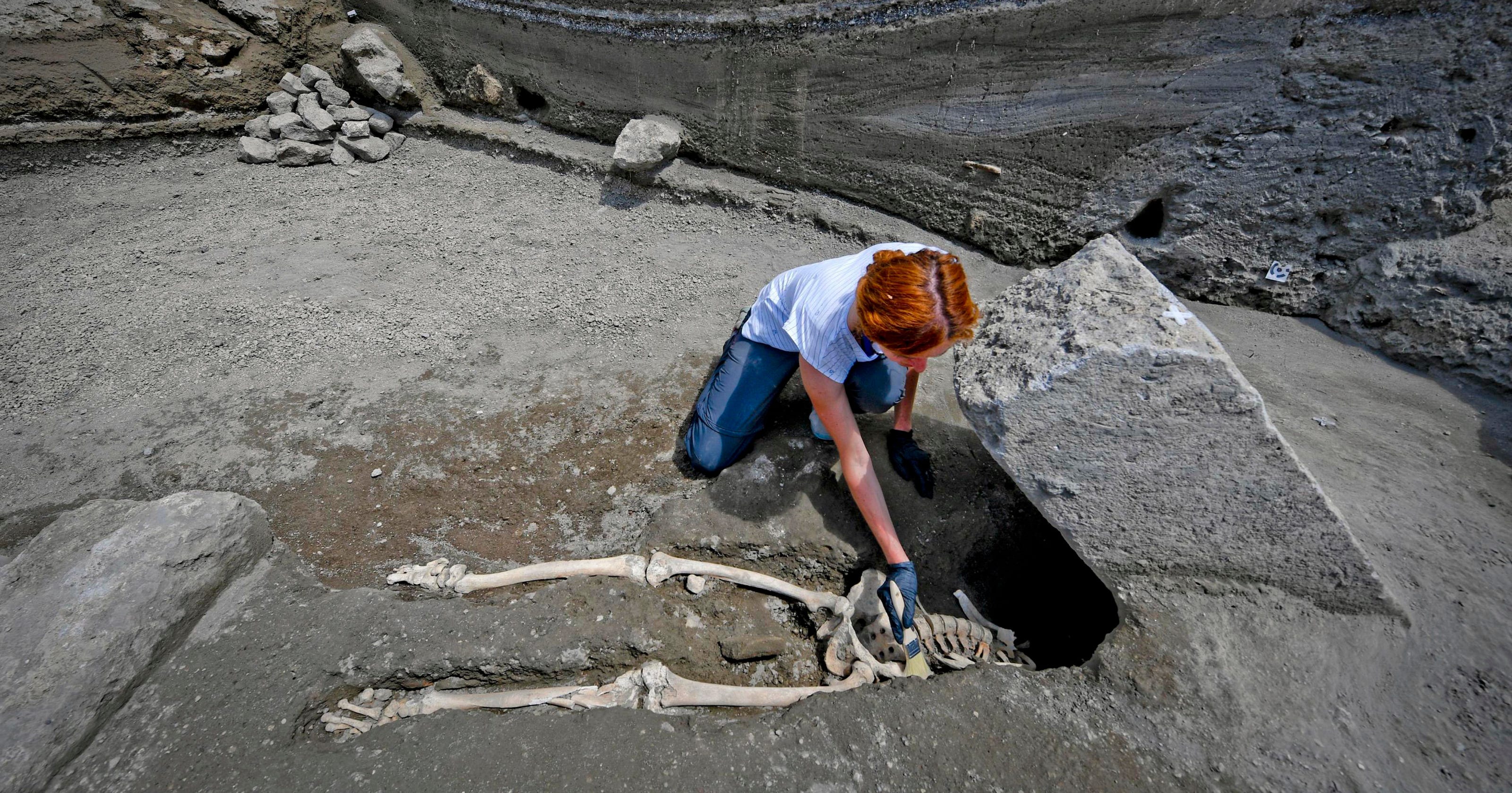 Archaeologists Find Remains Of Man Crushed As He Fled Pompeii