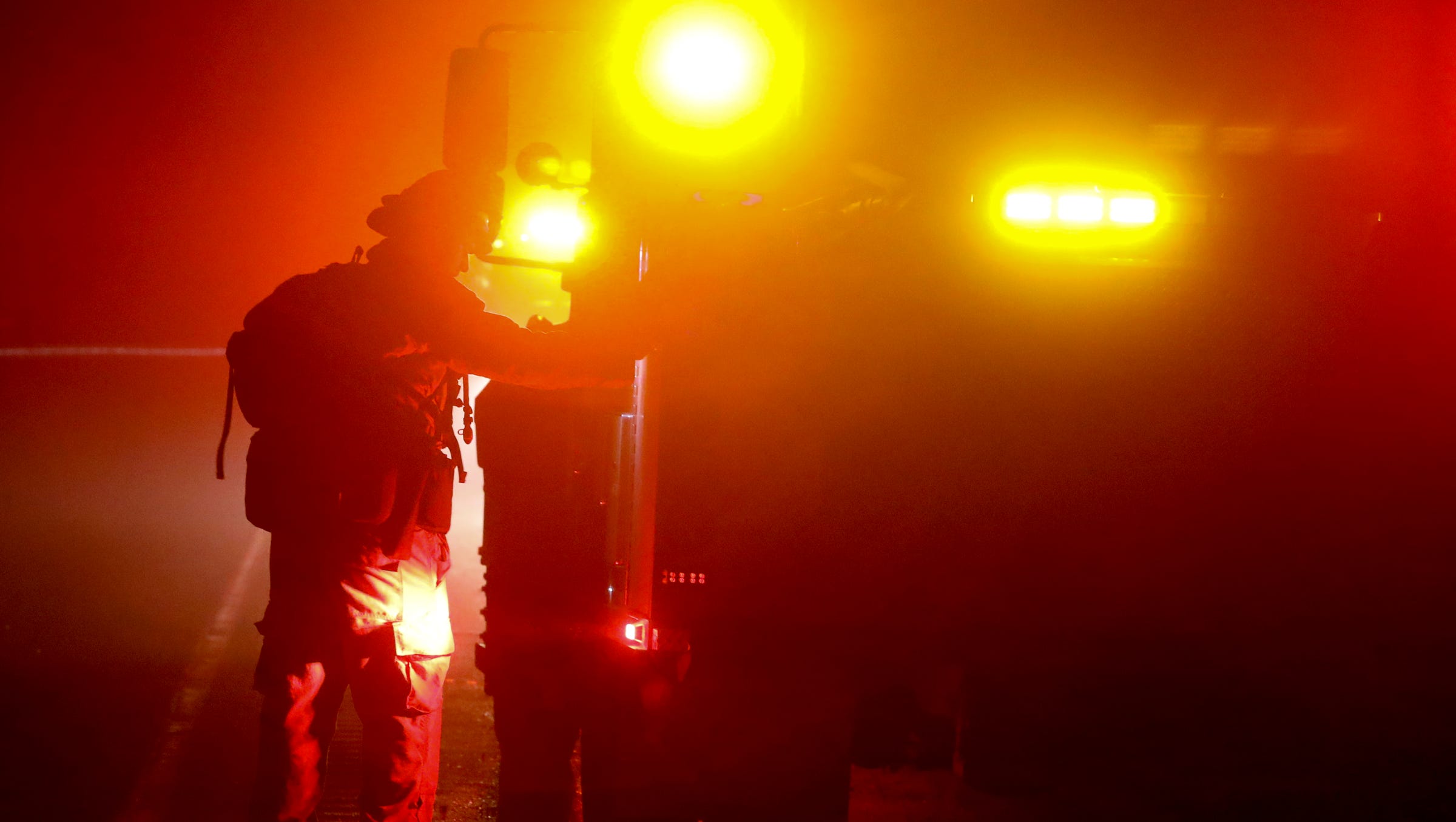 Klamathon Fire on California-Oregon border grows to 9,600 acres