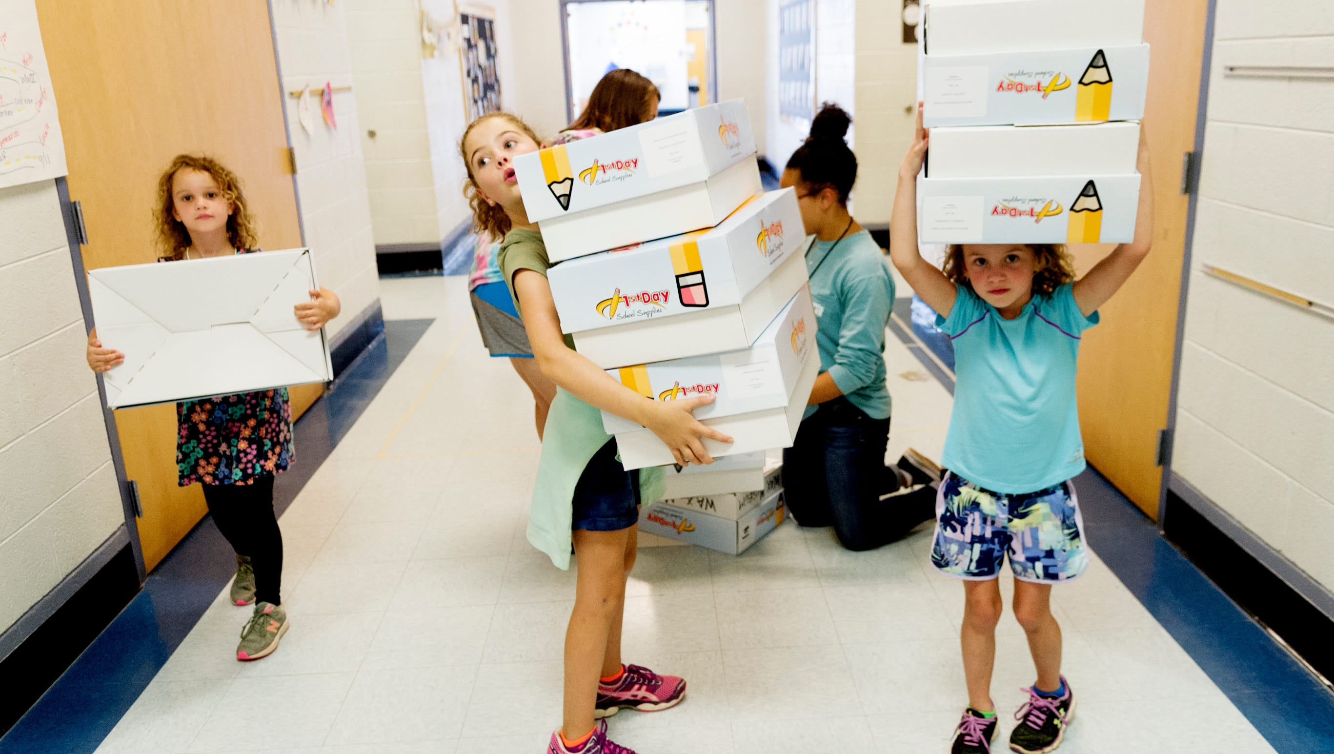 Elementary school students lend 'Helping Hands' to aid others