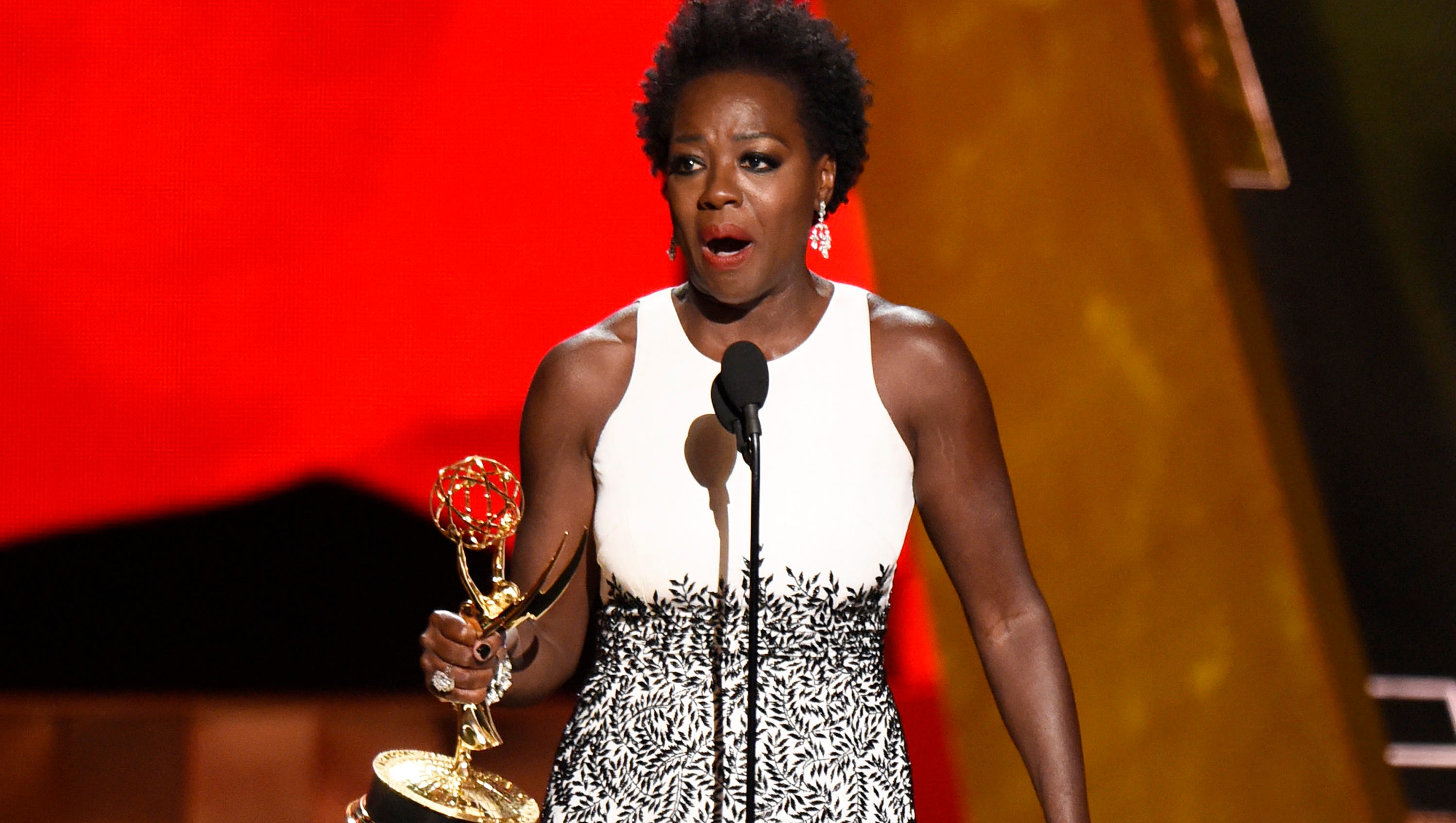 635783899068504731-AP-2015-PRIMETIME-EMMY-AWARDS---SHOW-76108824.JPG ...
